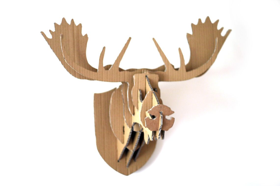 Cardboard Box Moose Head Wall Hanging : 7 Steps (with Pictures ...