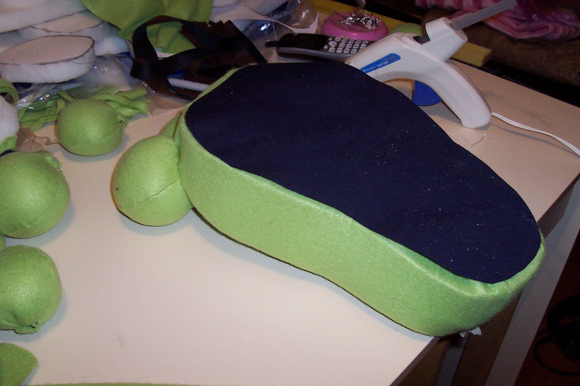 How to Make Monster Feet : 10 Steps - Instructables