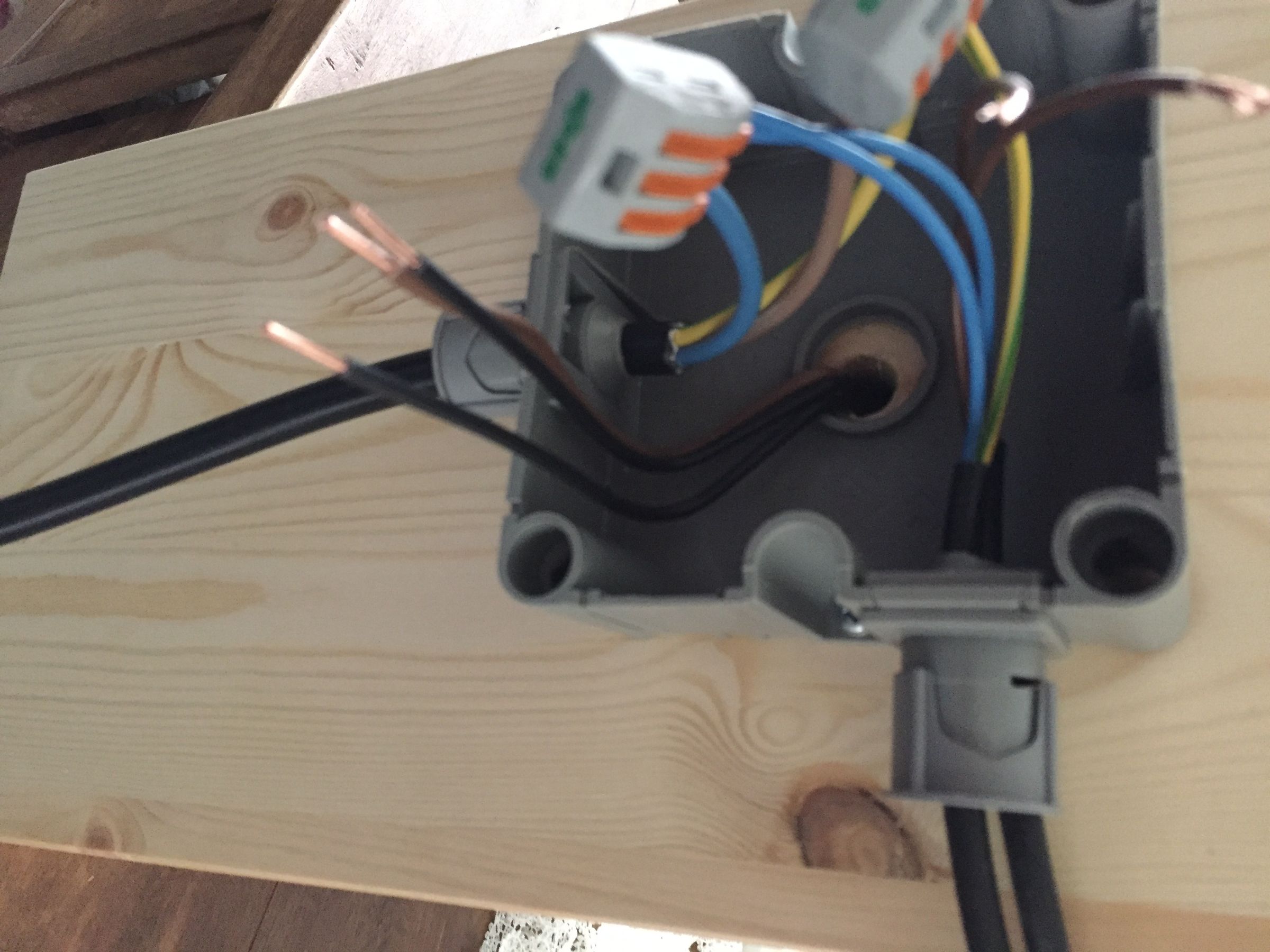 Toiletkast : 9 Steps - Instructables