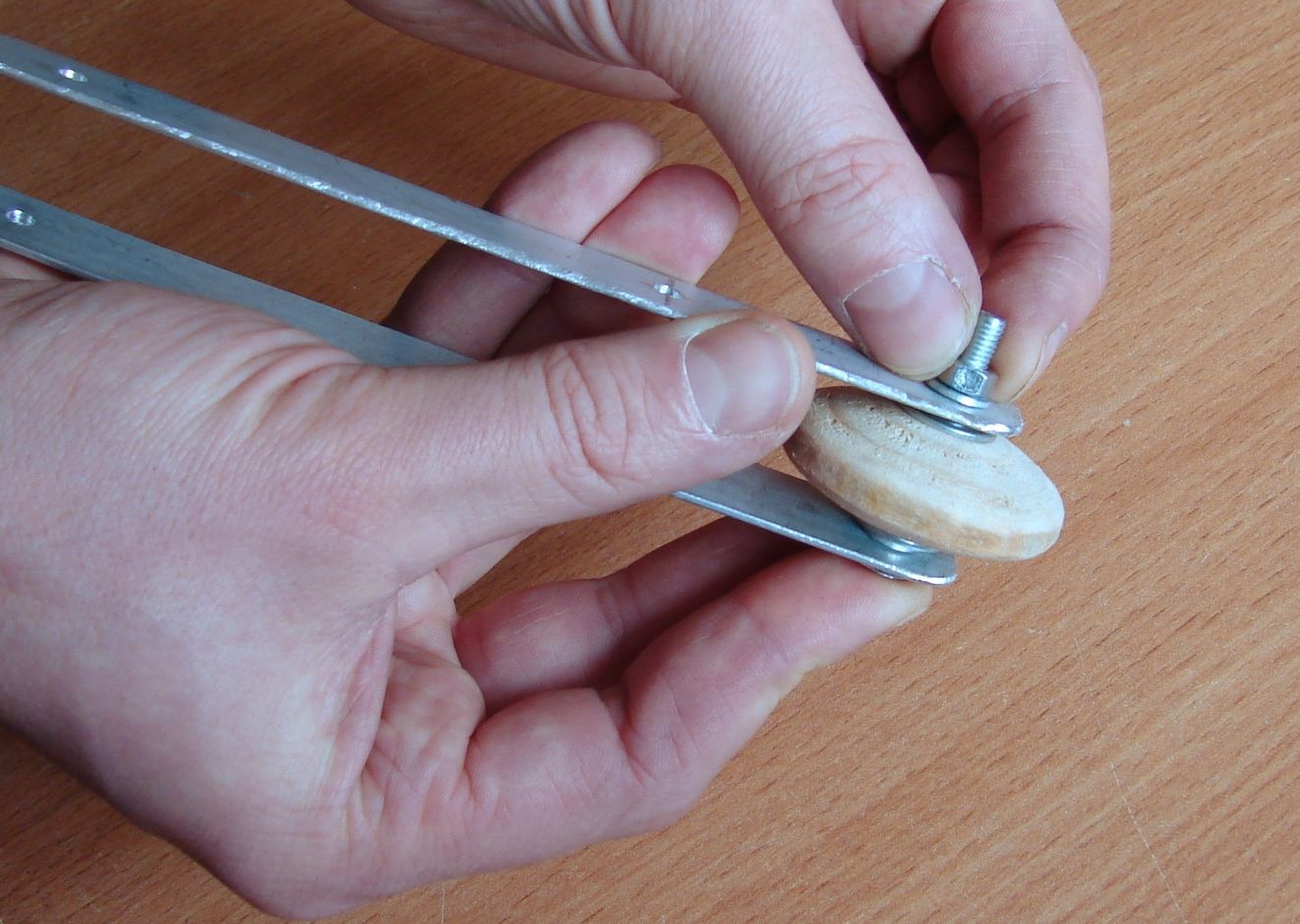 Cardboard Bender : 22 Steps (with Pictures) - Instructables