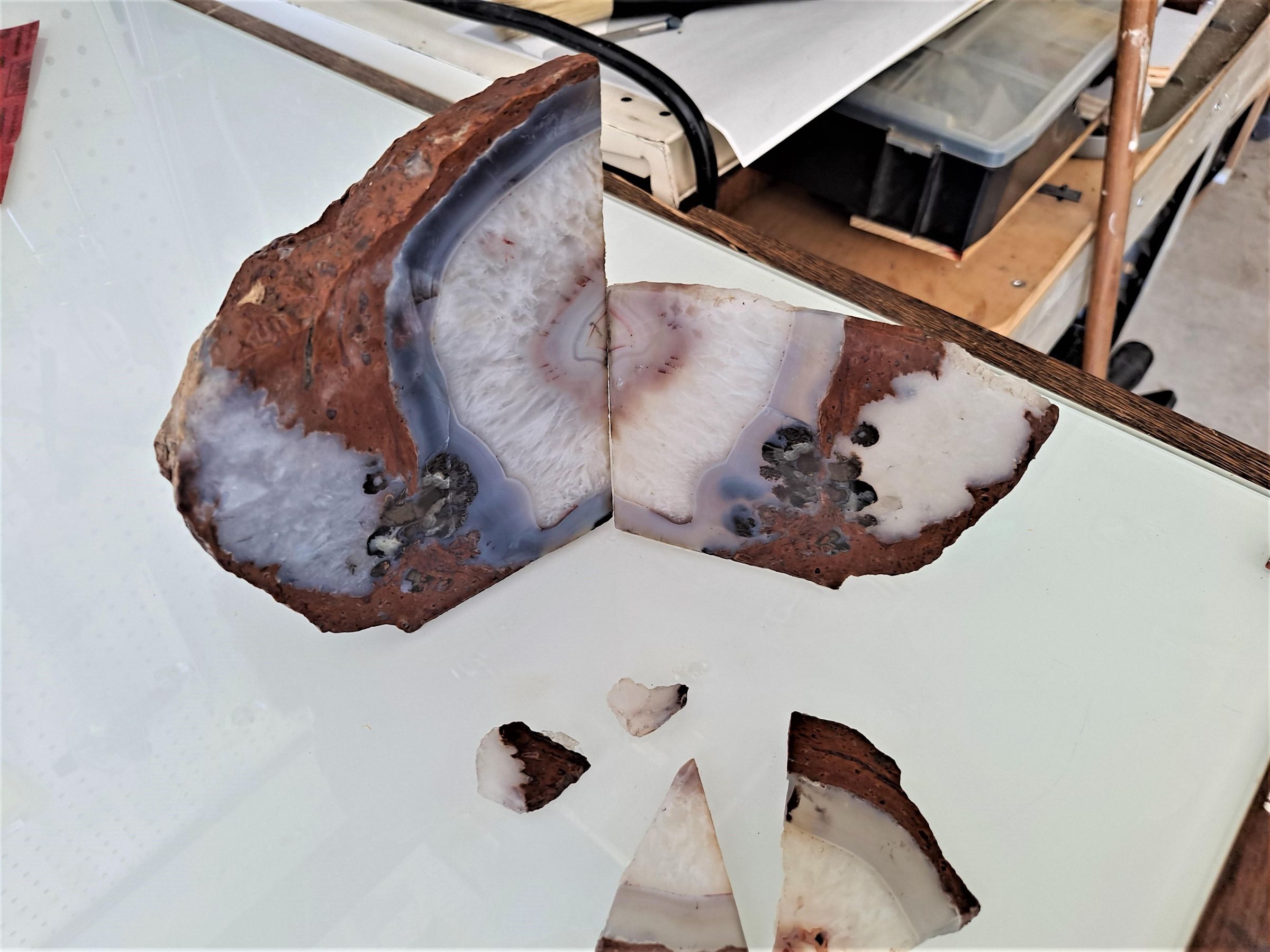 Slice Rocks Like Bread : 4 Steps - Instructables
