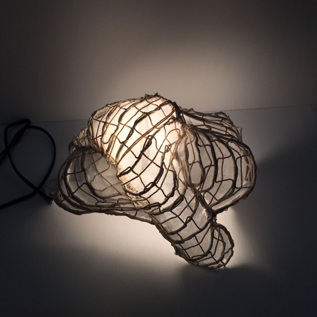 String and Wire Lamp : 5 Steps - Instructables