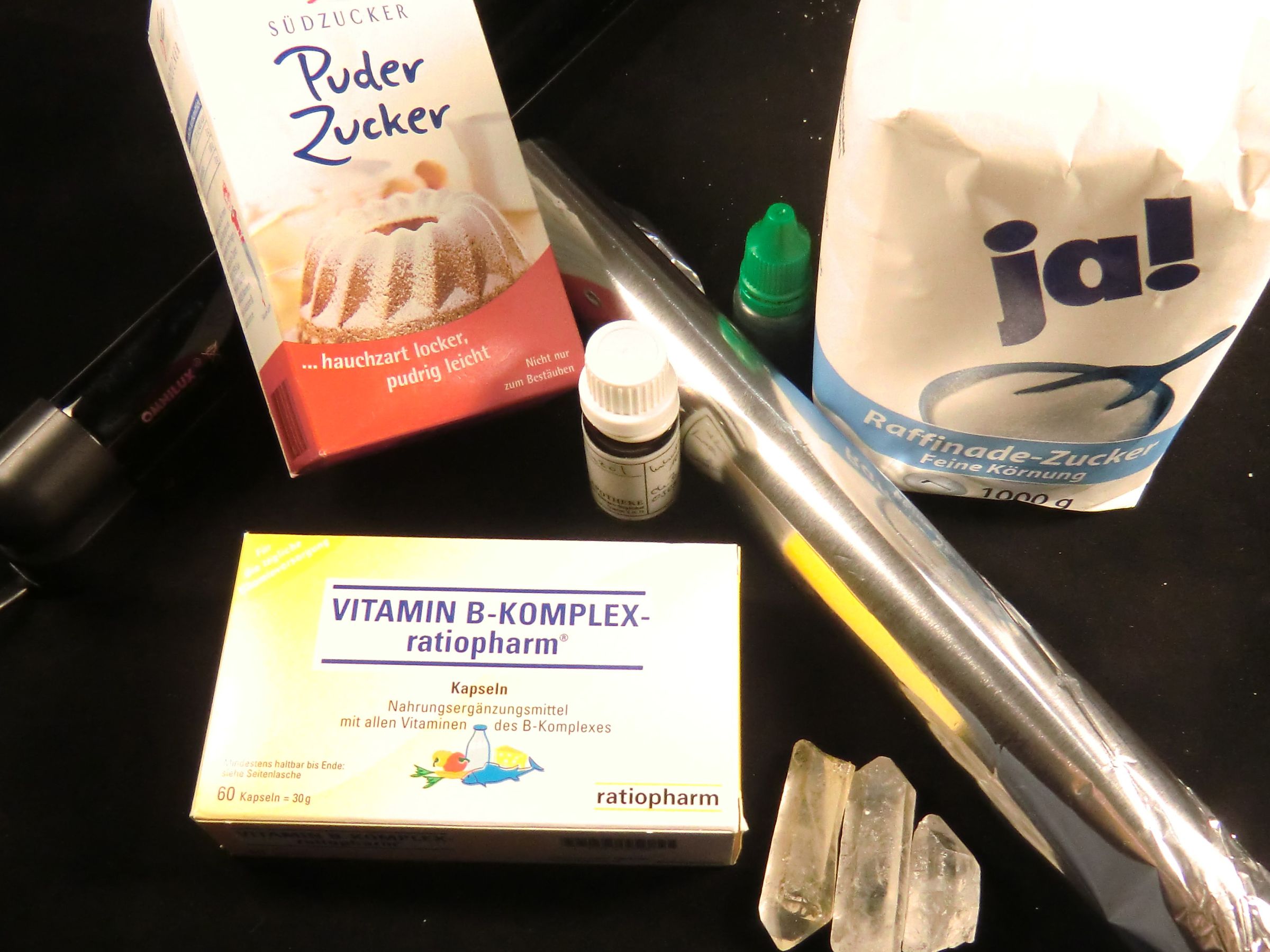 Kryptonite Candy : 4 Steps (with Pictures) - Instructables