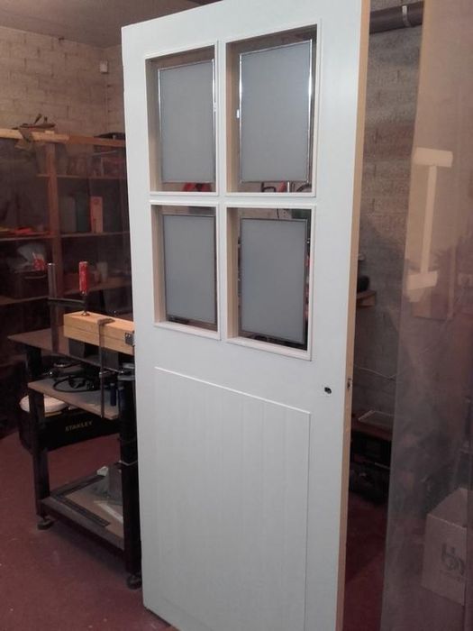 Low Budget Window in a Door : 4 Steps (with Pictures) - Instructables