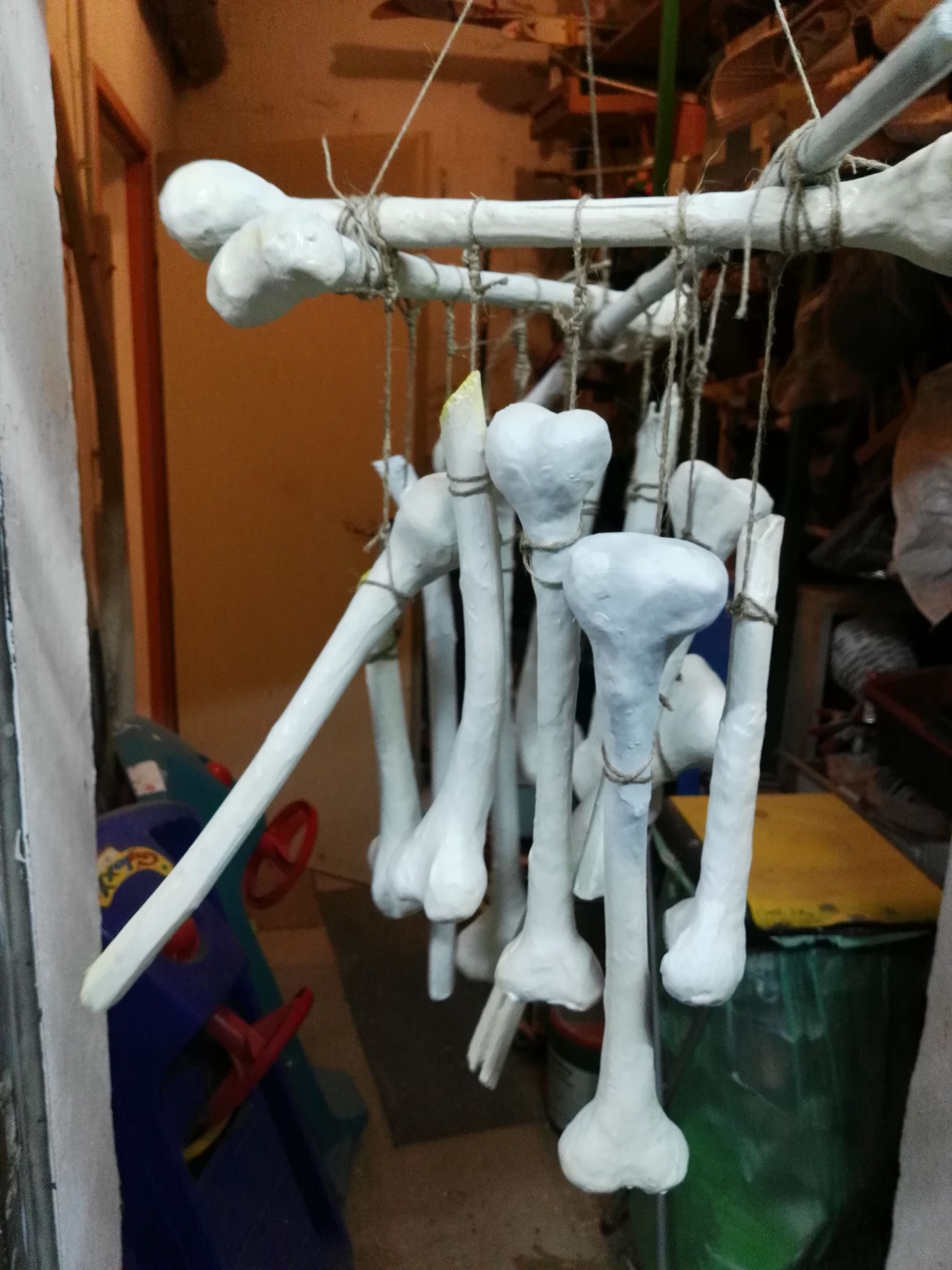 Bones in the Wind ~ Wind Chime for Halloween : 4 Steps (with Pictures ...