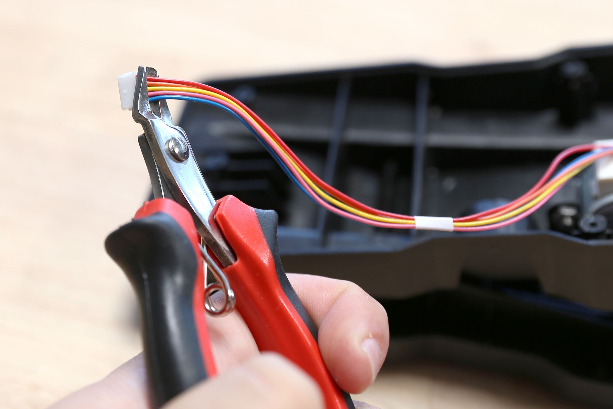 Shaky Leg Power Generator : 19 Steps (with Pictures) - Instructables