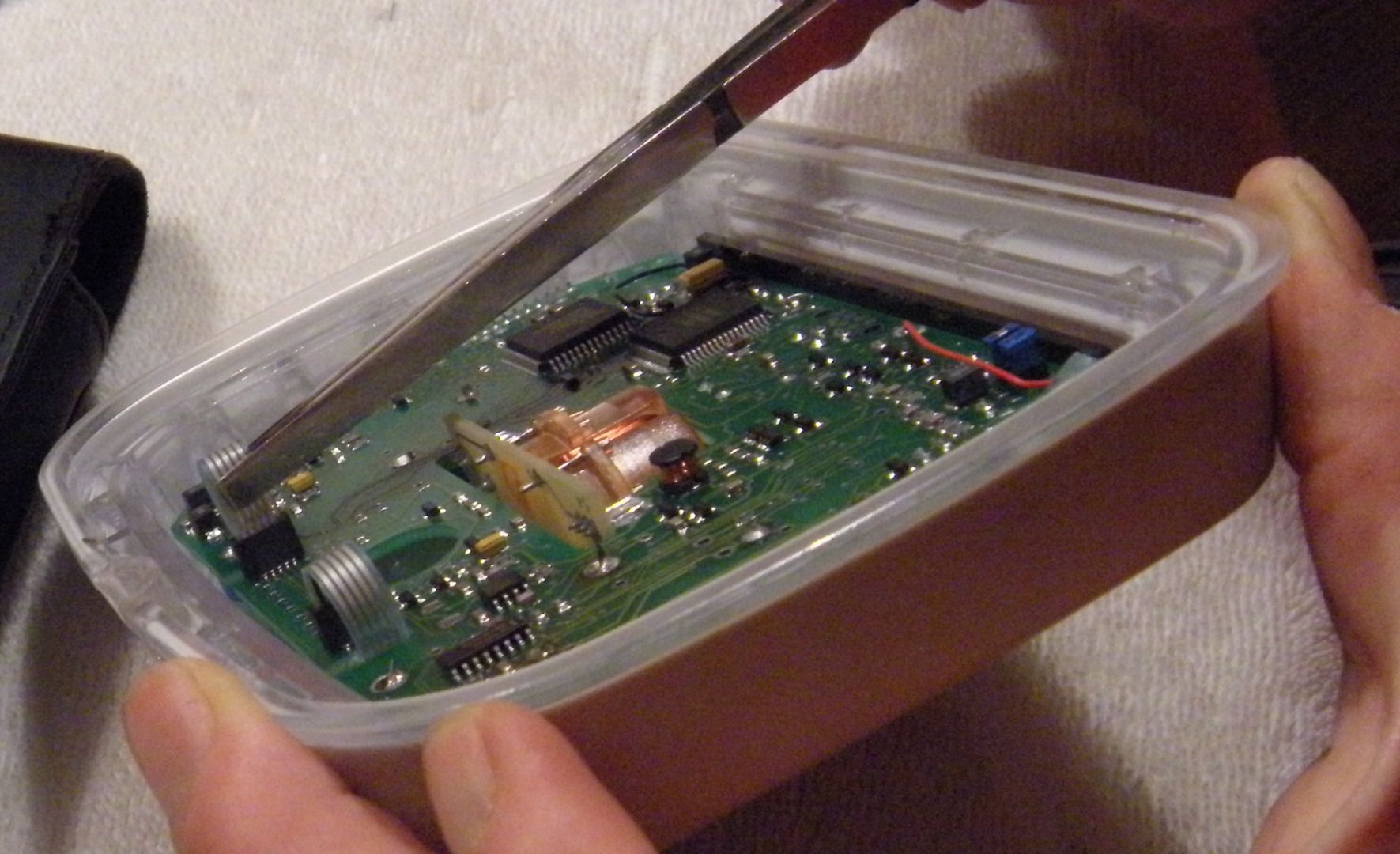 Tack Tick RaceMaster Battery Replacement - $33 : 10 Steps - Instructables