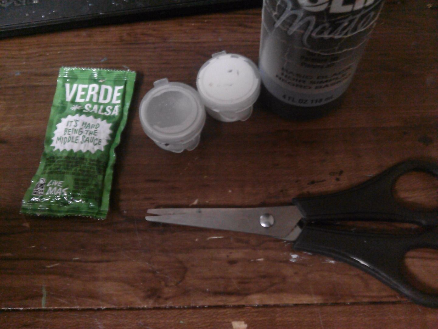 Simple Trap (with Sauce Packet) : 5 Steps - Instructables