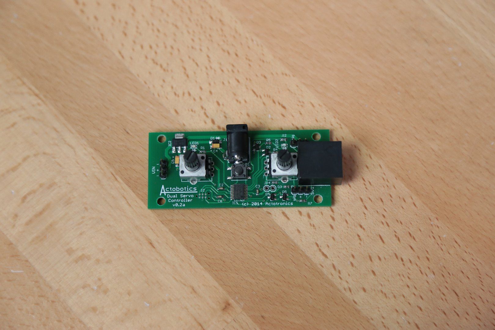 How to Use the Actobotics Servo Controller : 7 Steps - Instructables
