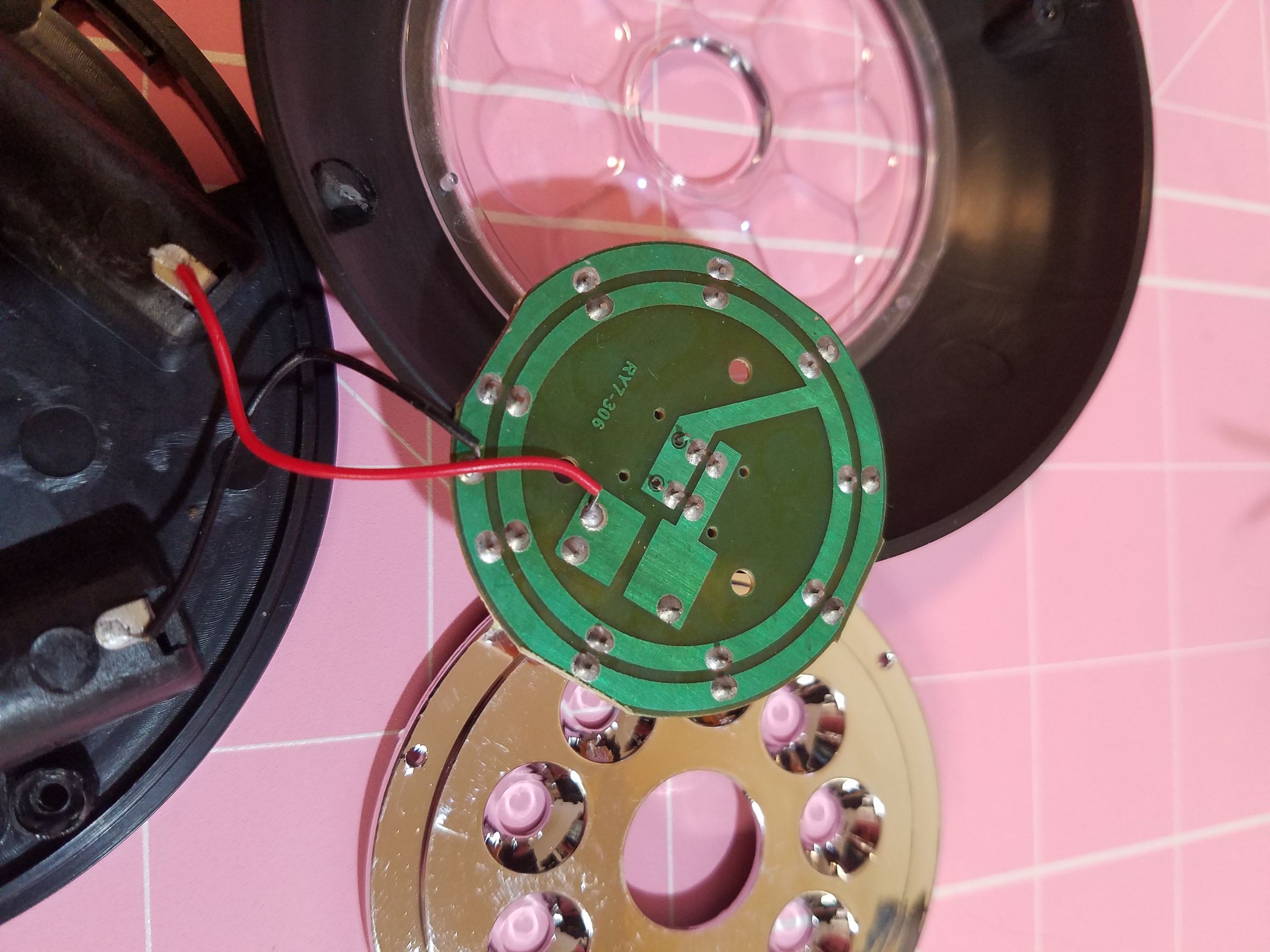 Glowing Ghost Heart With a Heartbeat : 37 Steps (with Pictures ...