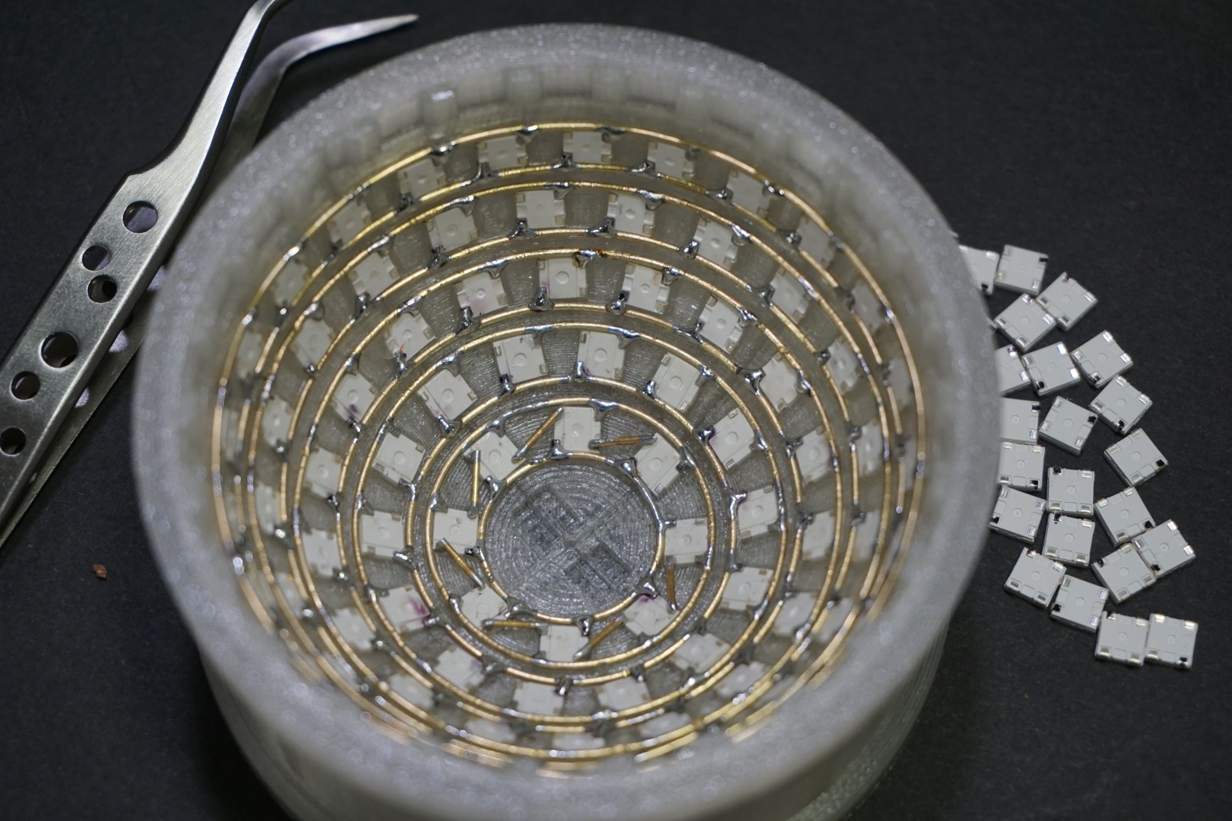 Freeform LED Sphere : 12 Steps (with Pictures) - Instructables