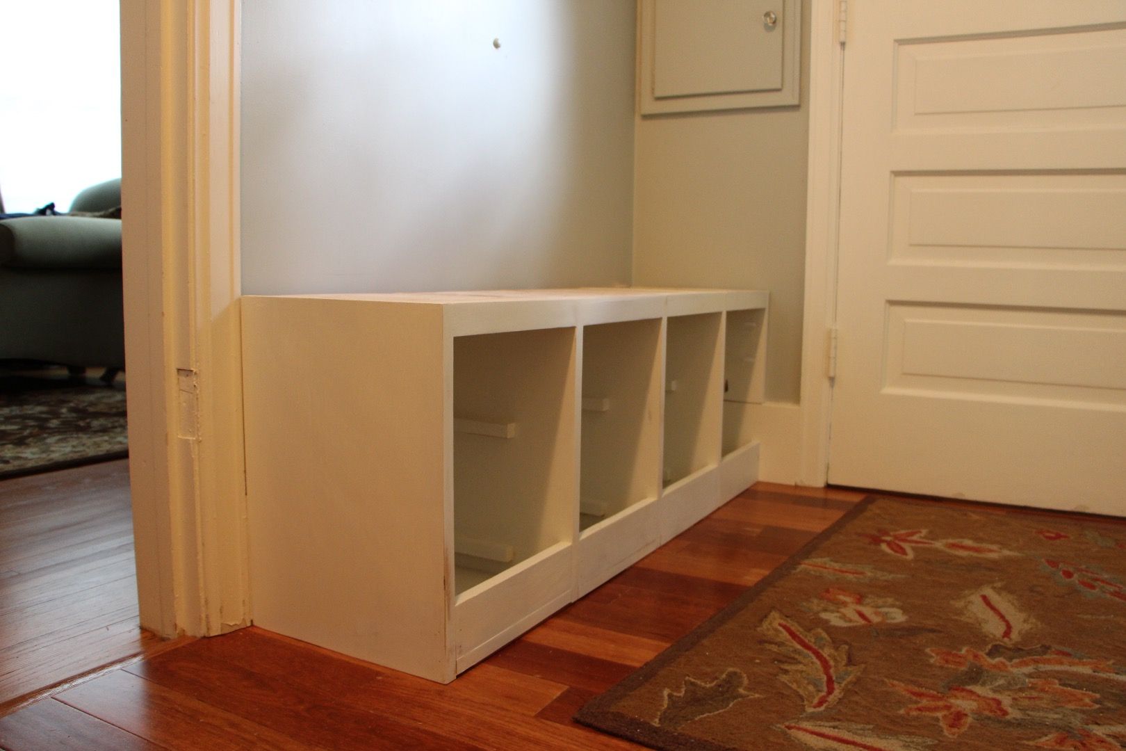 Mud Room - Coat Rack and Bench : 13 Steps (with Pictures) - Instructables