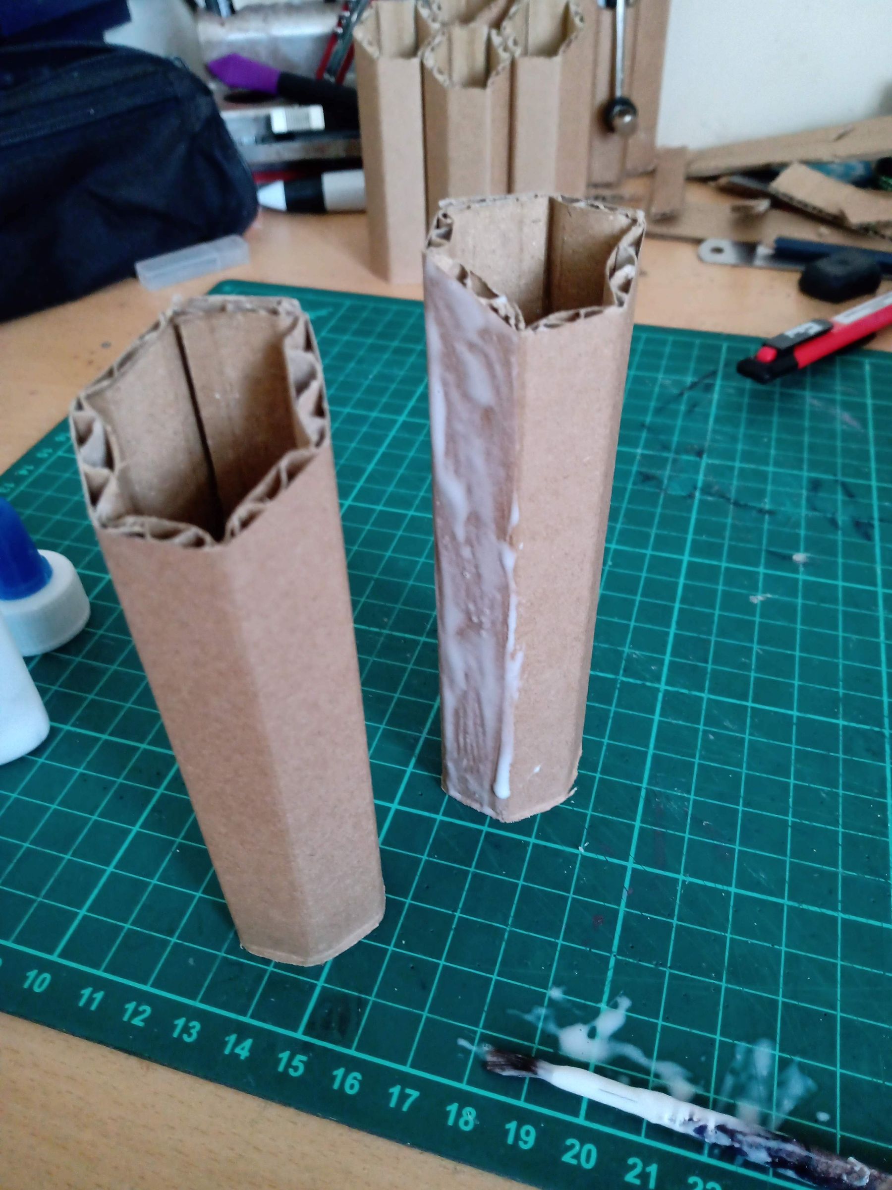 Cardboard Desk Tidy : 10 Steps (with Pictures) - Instructables