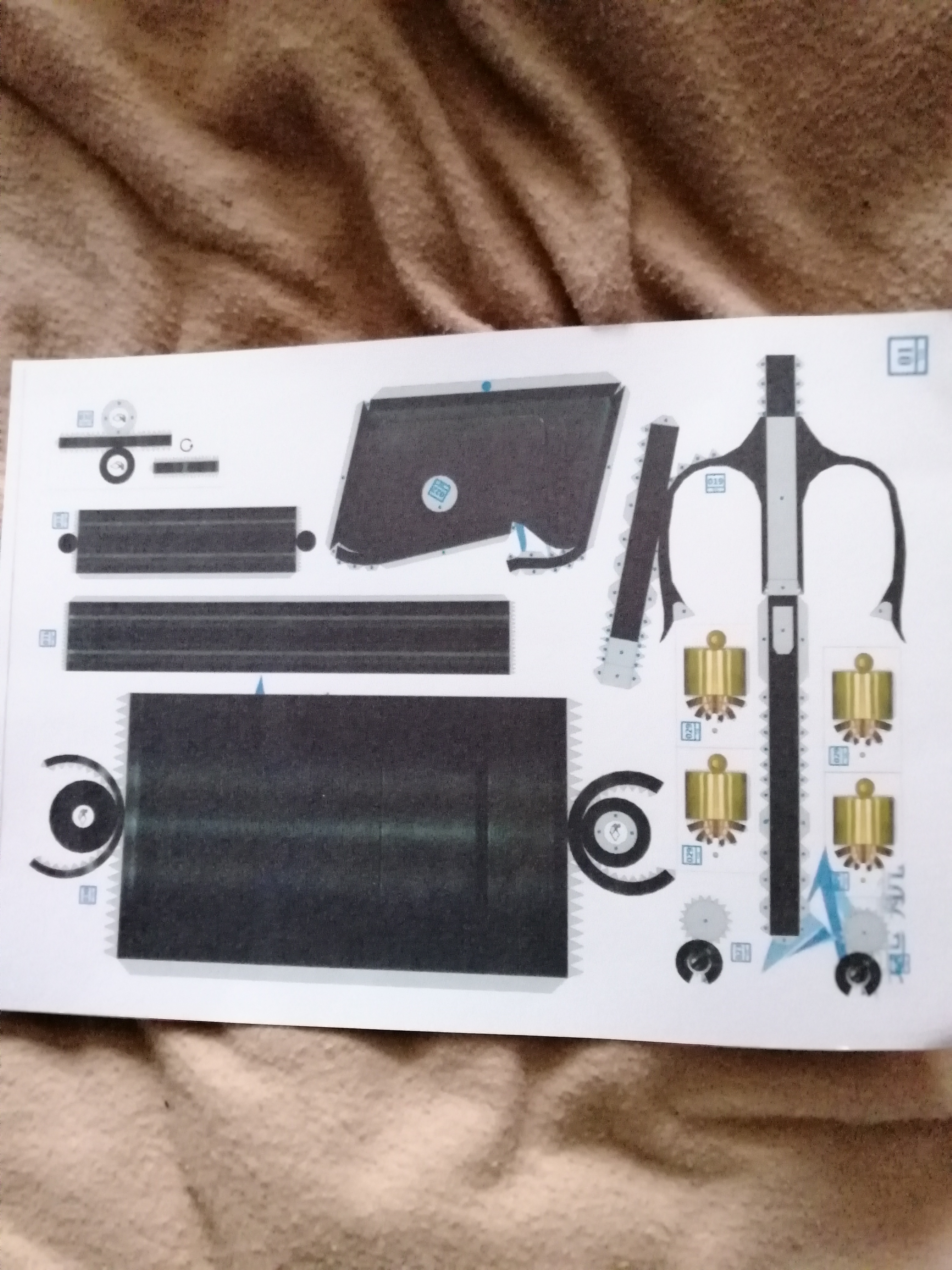 How to Make a Paper Model Gun! : 10 Steps - Instructables