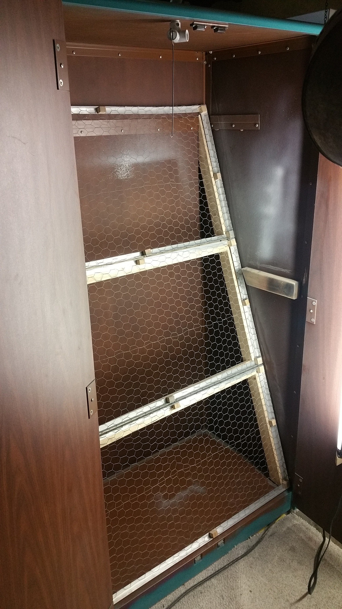 Paint Spraying Booth : 9 Steps (with Pictures) - Instructables