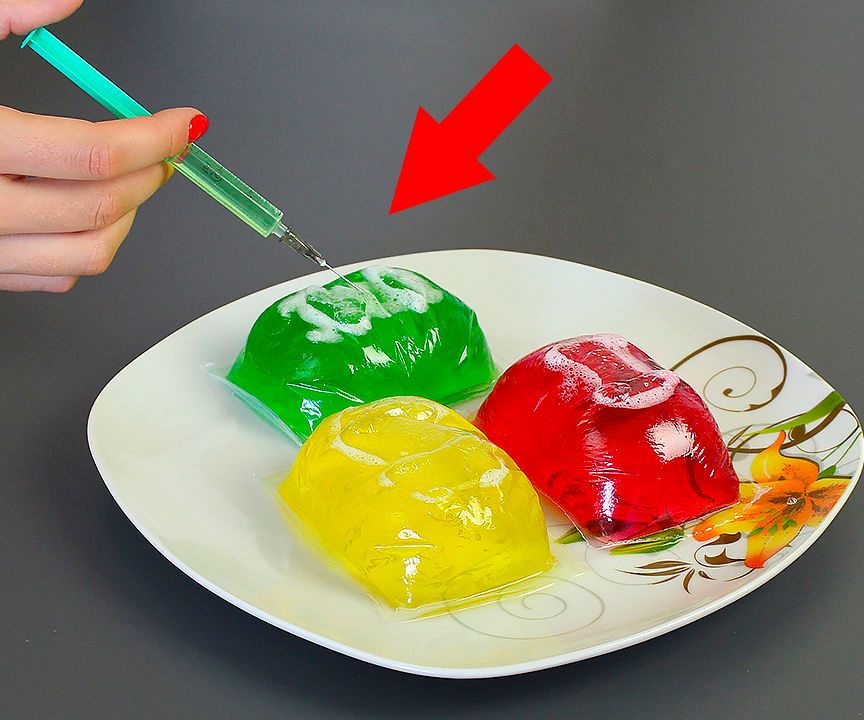 What Can Be Made Out of VERY BIG Bubble Wrap | Big Bubble Wrap ...