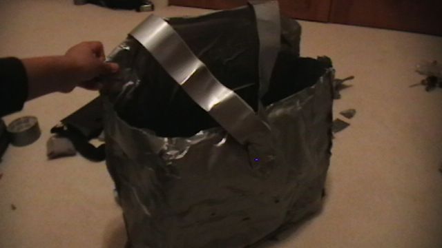 Duct Tape Backpack/Messenger Bag Convertible : 12 Steps - Instructables