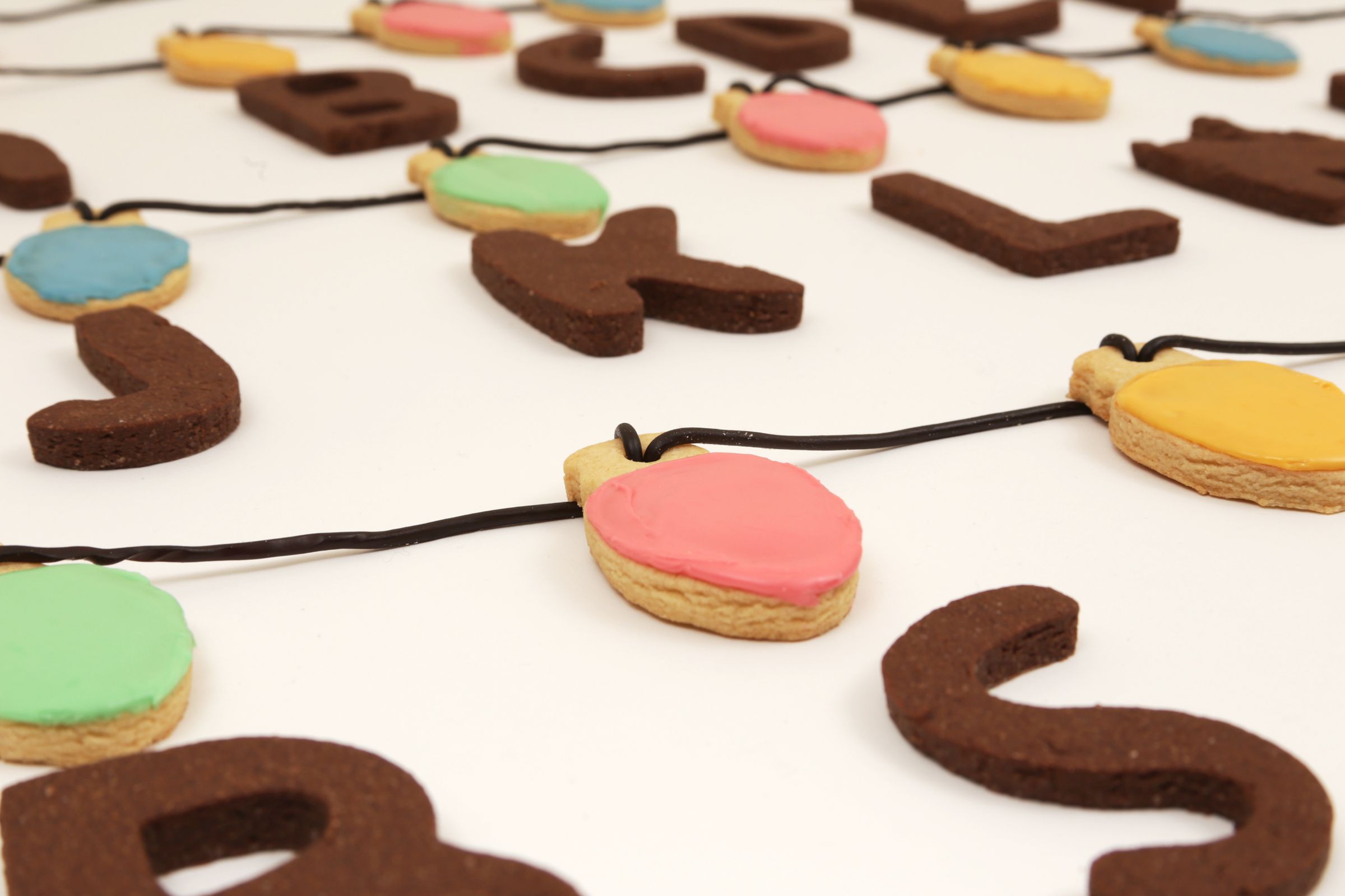 Stranger Things Cookies : 28 Steps (with Pictures) - Instructables