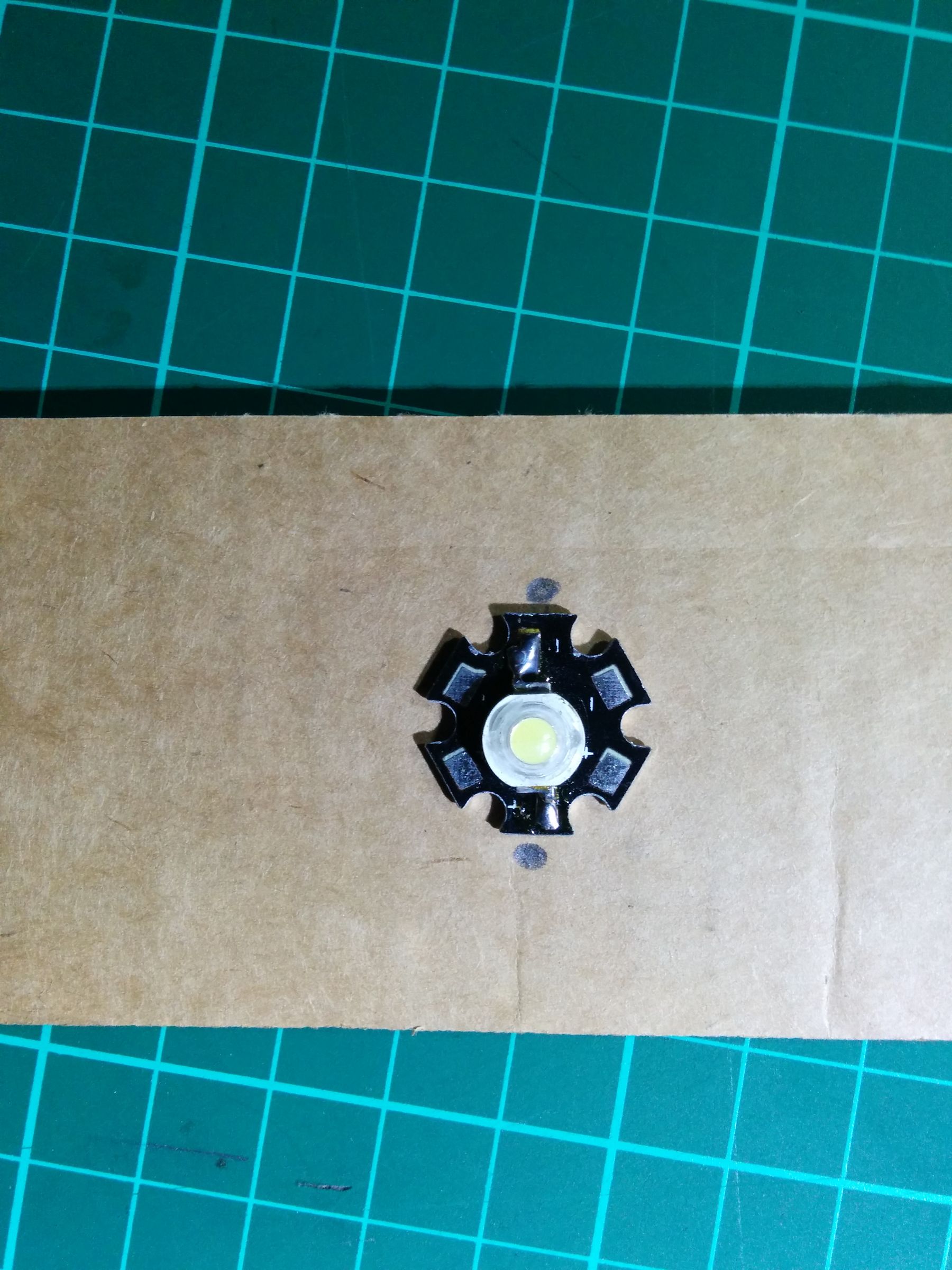 CARDBOARD SOLAR LAMP : 8 Steps (with Pictures) - Instructables