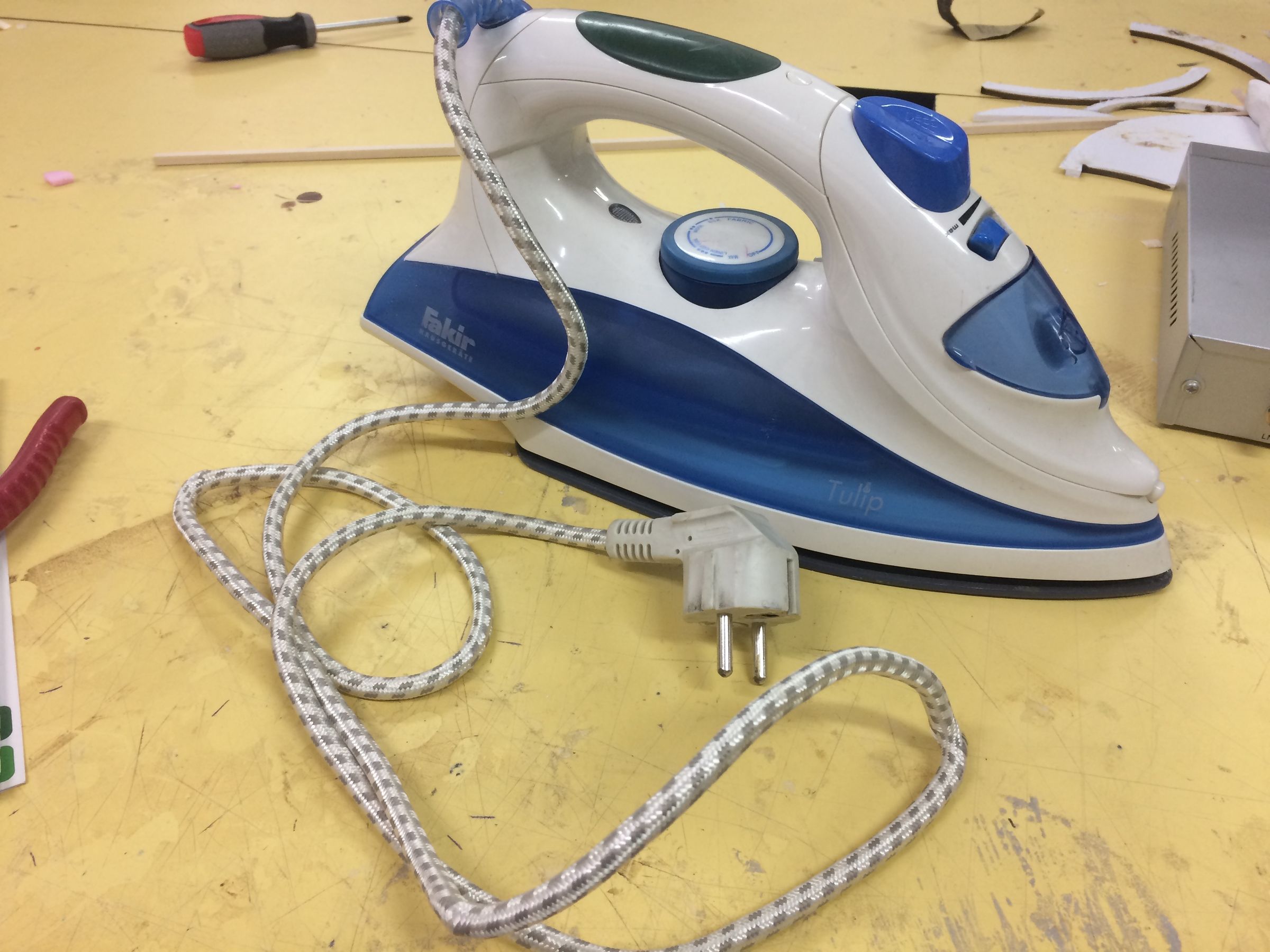 Iron Disassembly : 5 Steps - Instructables