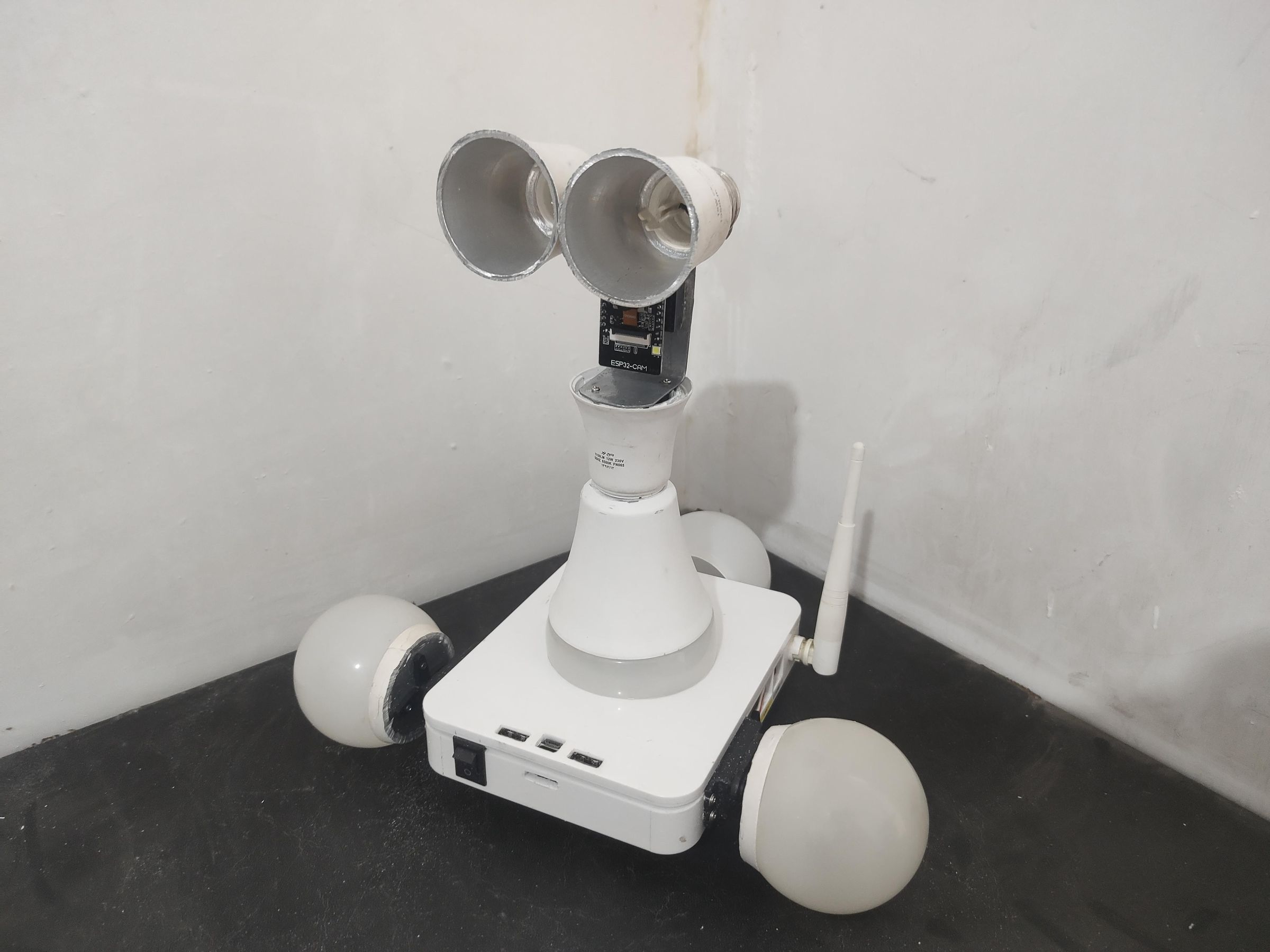 Esghati: a Robot Made From Garbage : 6 Steps (with Pictures) - Instructables