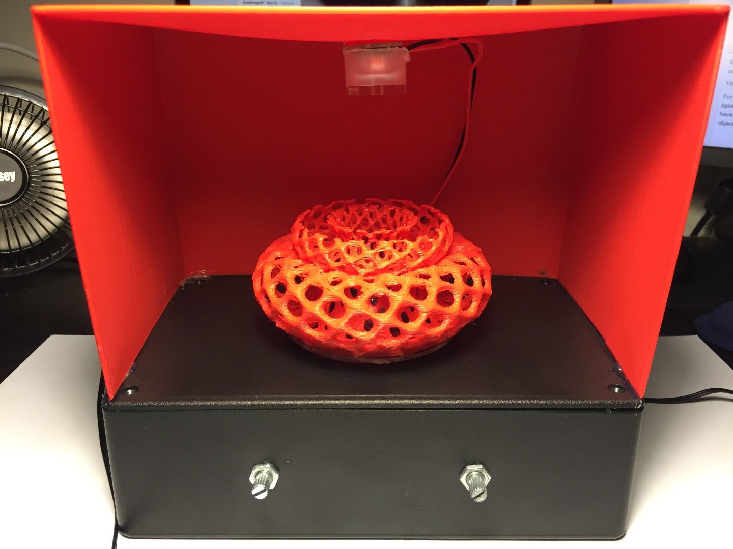 Strobe Animated Art - Desktop Edition : 8 Steps - Instructables