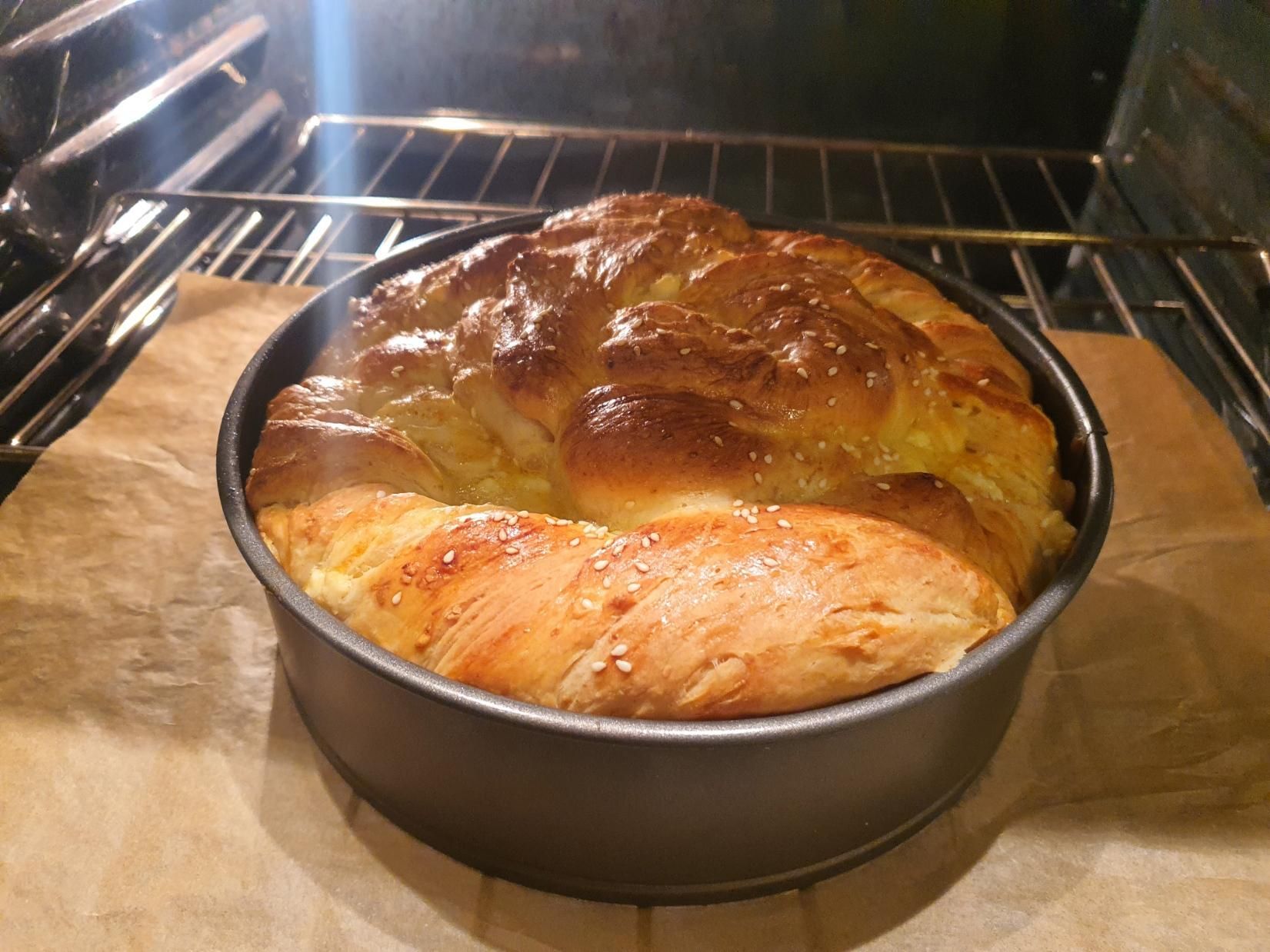 Homemade Macedonian Pogacha (Extremally Soft, Traditional Cheese Bread ...