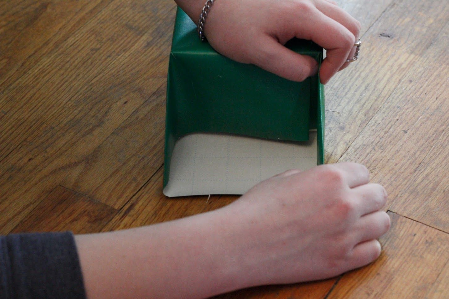 How to Properly Wrap a Present : 17 Steps (with Pictures) - Instructables