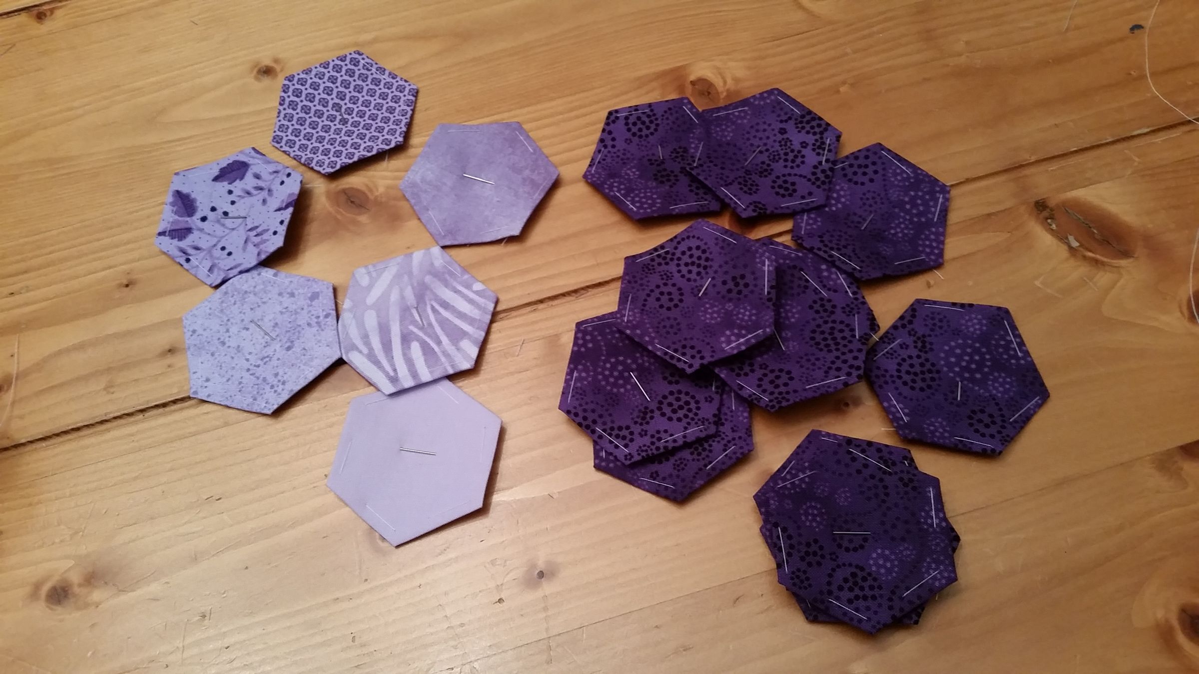 Hexagon English Paper Hand Piecing : 8 Steps (with Pictures ...