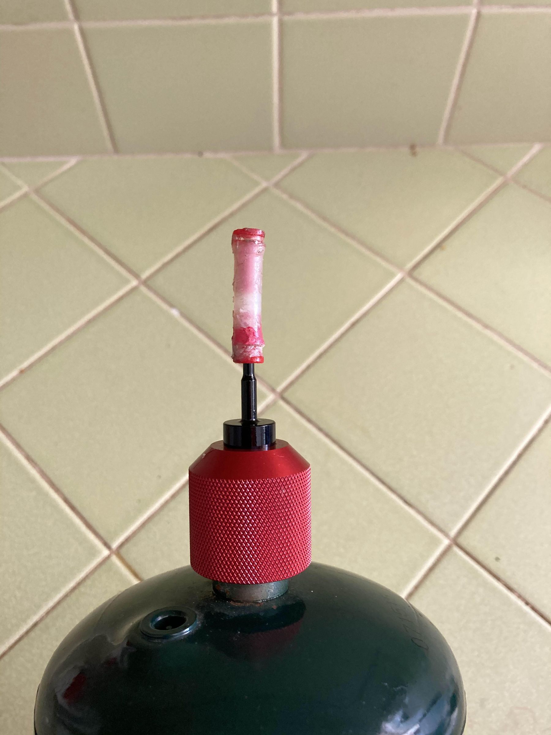 DIY Aerosol Sprayer - DIY Spray Paint : 8 Steps - Instructables