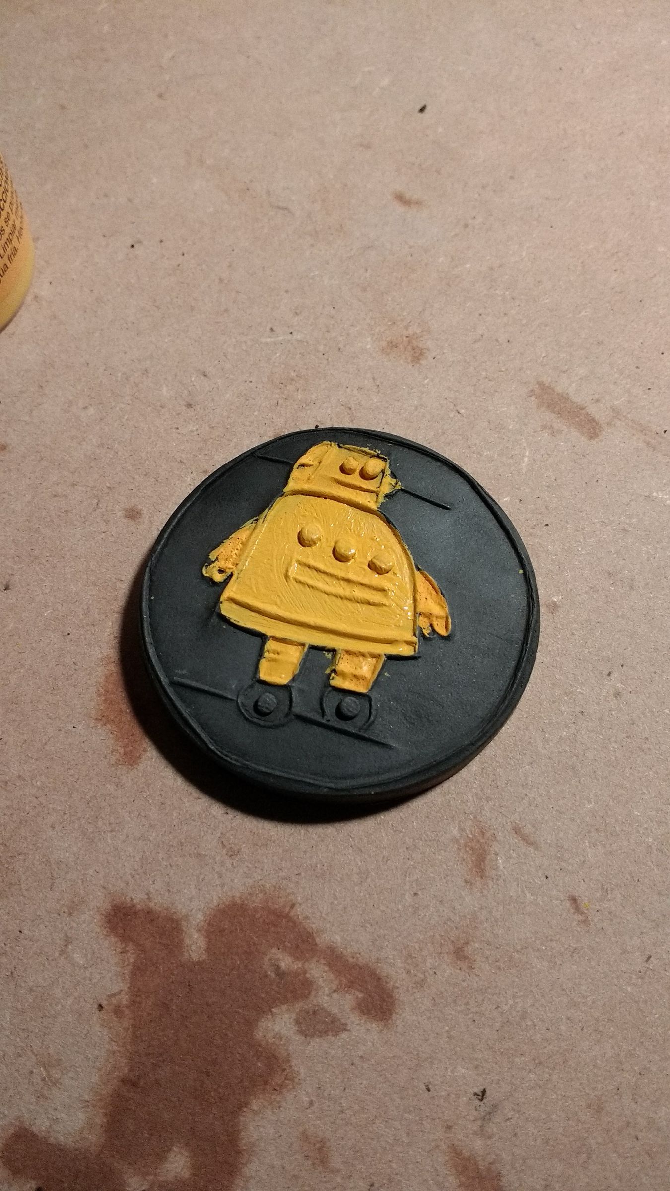 Make Your Own Challenge Coin or Geocaching Token : 13 Steps (with ...