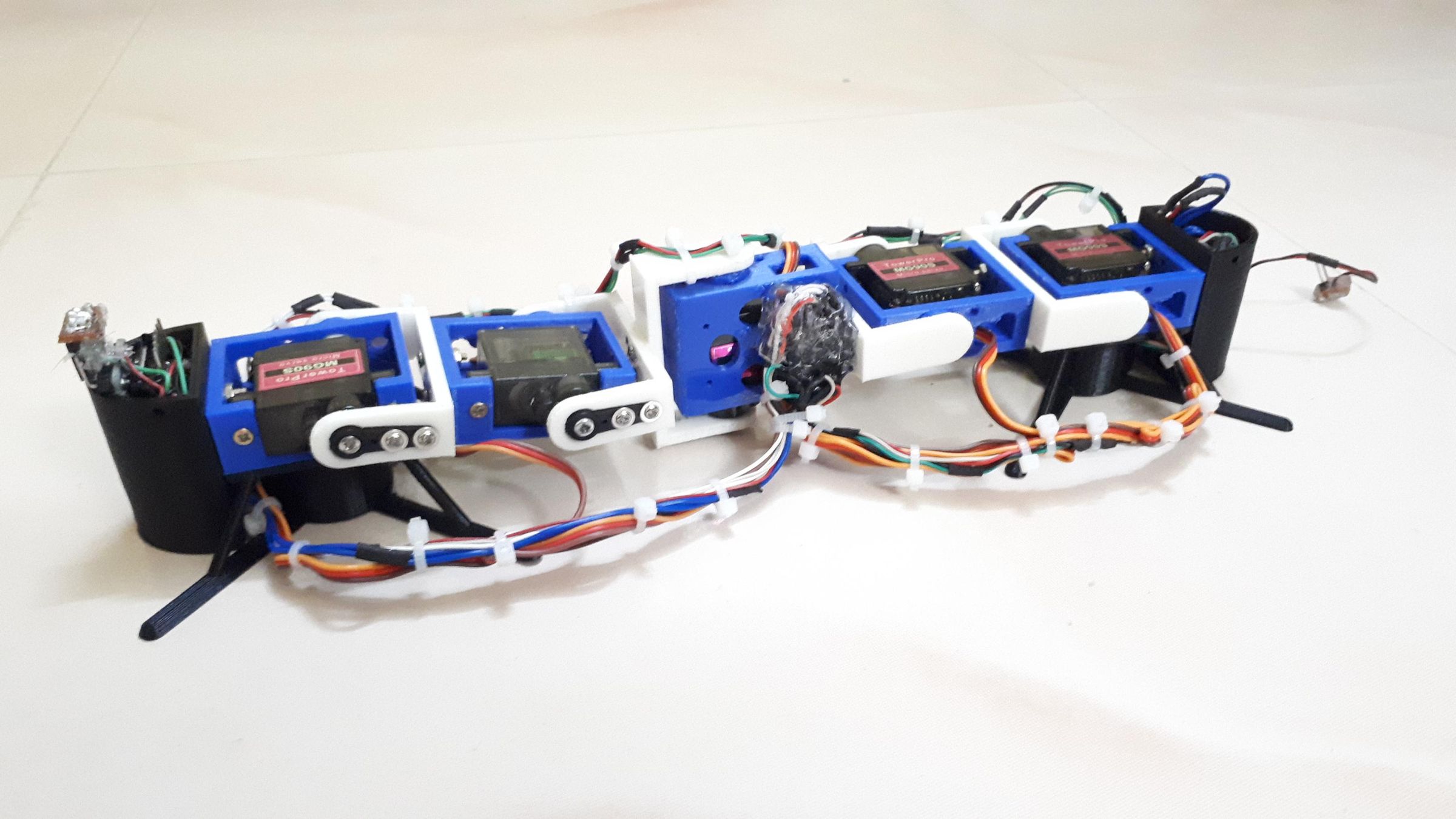 Inchworm Robot - Modular, Move Allsides With BT App : 22 Steps (with ...
