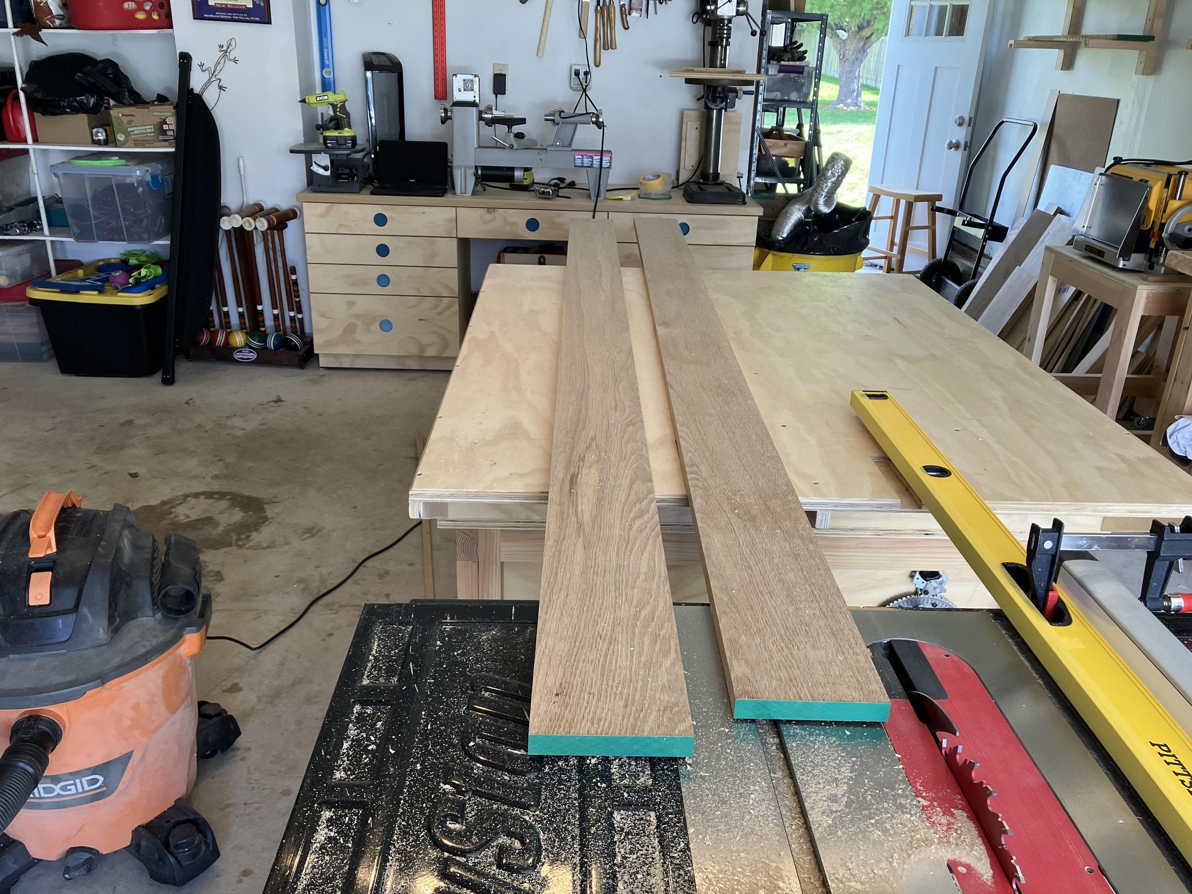 Modern Bookcase : 5 Steps (with Pictures) - Instructables