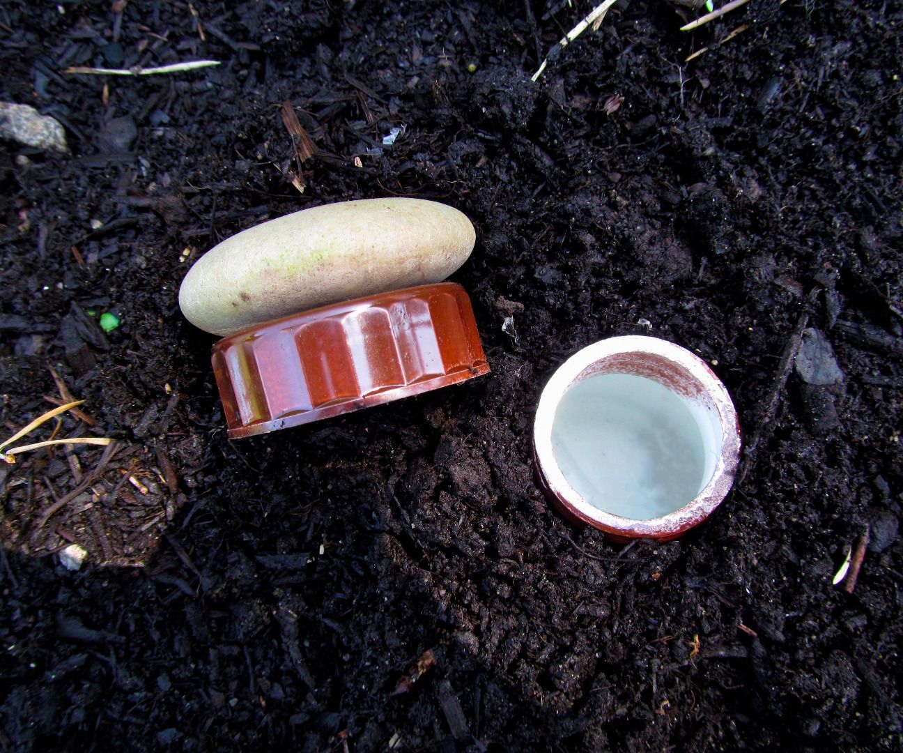 Compact Underground Secret Compartment : 3 Steps (with Pictures ...