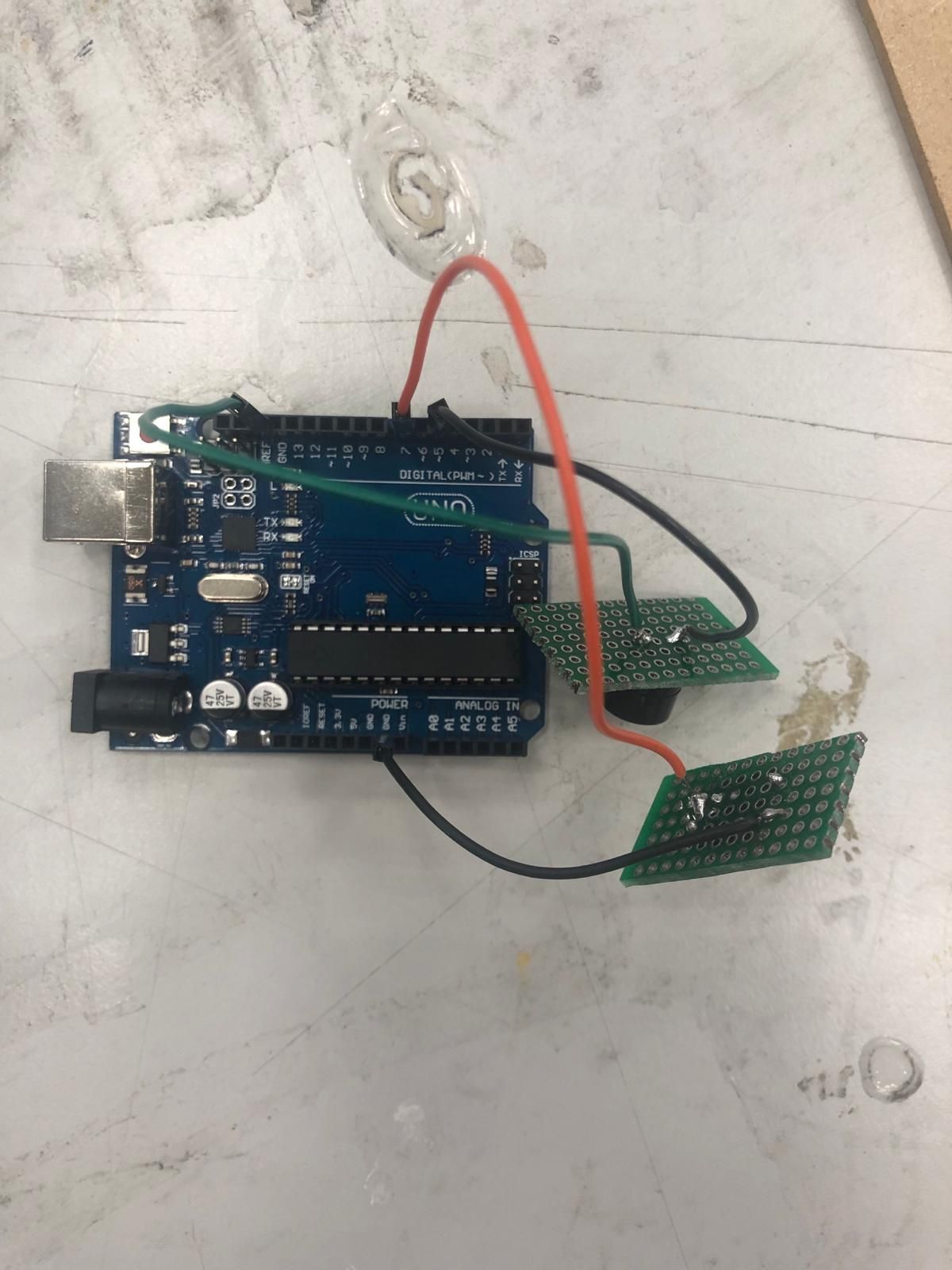 Arduino Mini Candy Vending Machine That Plays Music : 5 Steps ...