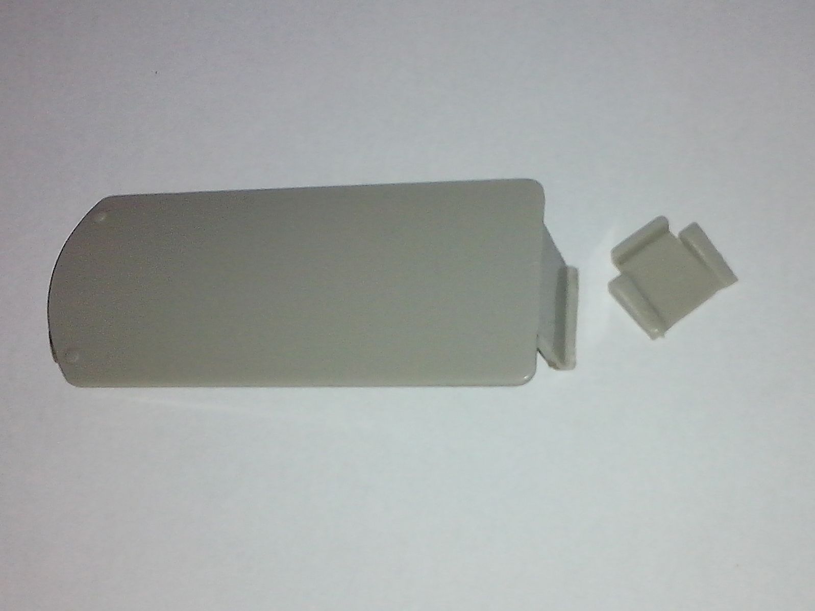 Repair a Broken TV Remote Battery Cover : 4 Steps - Instructables