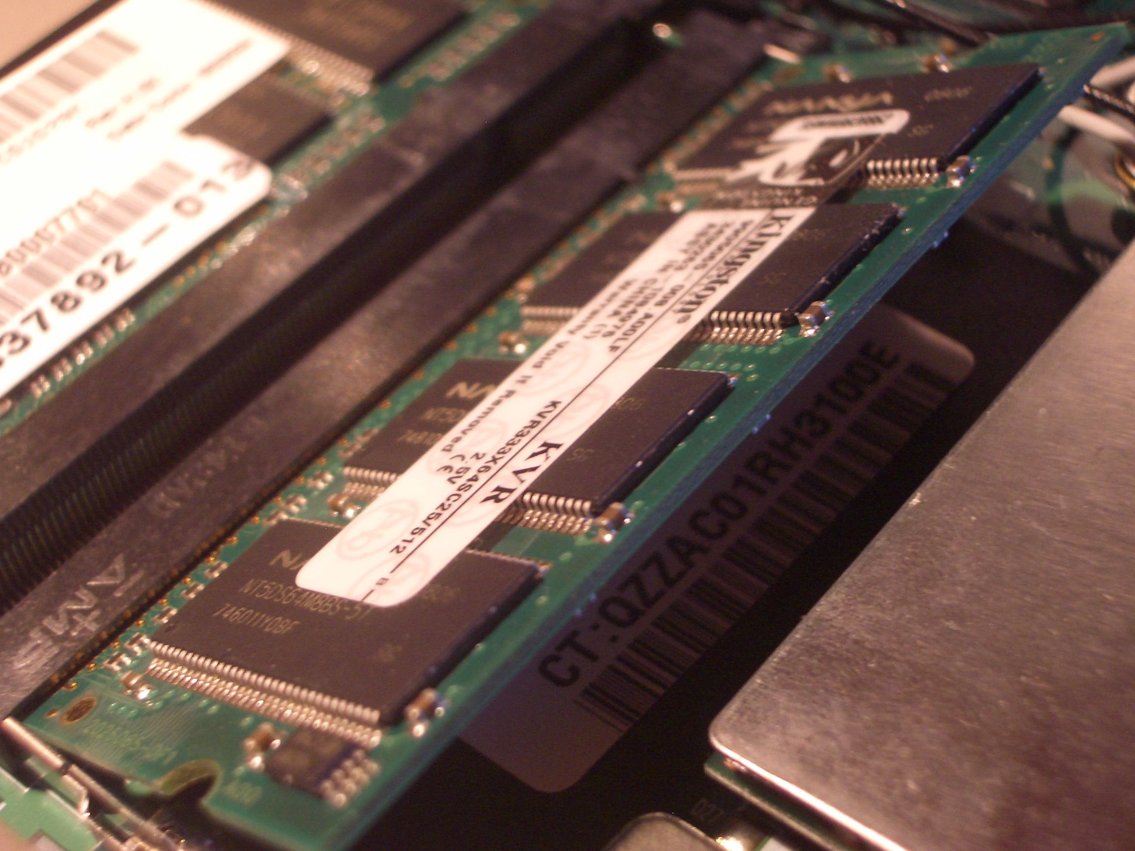 How to Change Ram (HP Compaq Laptops). : 5 Steps - Instructables