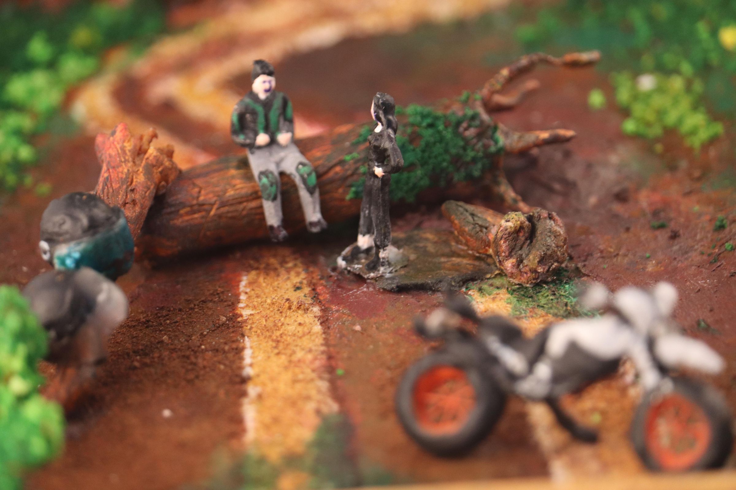 Miniature Scenery in a Box : 8 Steps (with Pictures) - Instructables