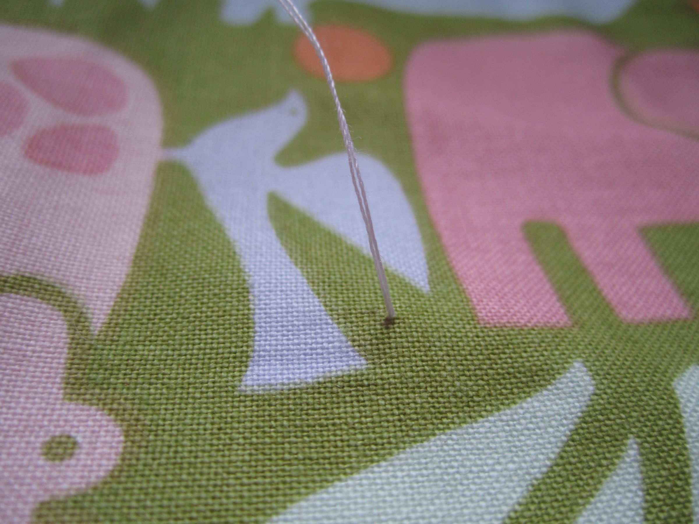 How to Sew on a Button! : 10 Steps (with Pictures) - Instructables