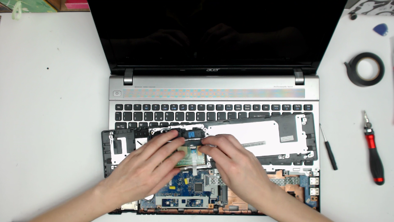 Laptop Deep Clean + Hinge Replacement : 11 Steps (with Pictures ...