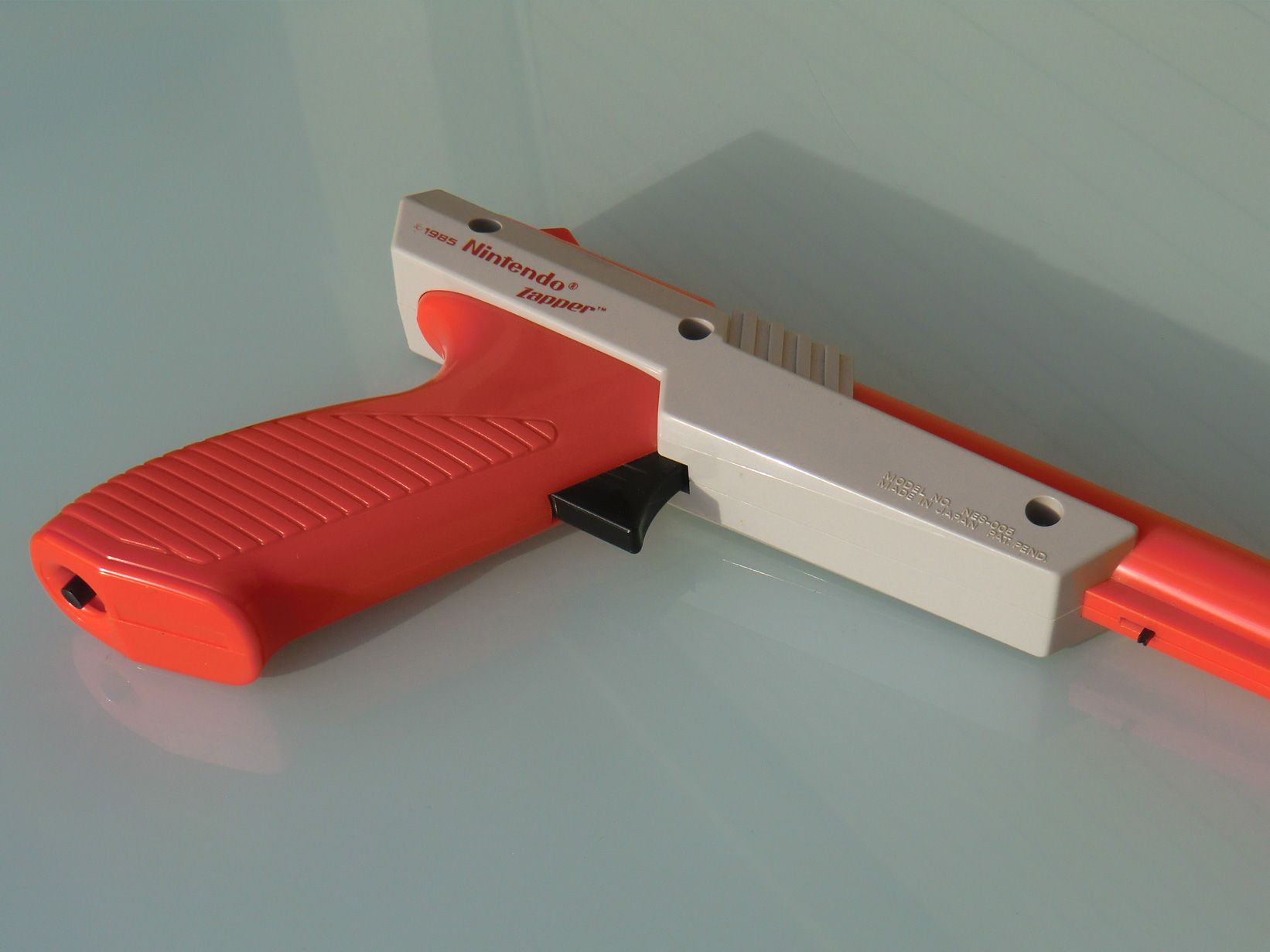 NES Zapper Outlet Switch : 6 Steps (with Pictures) - Instructables