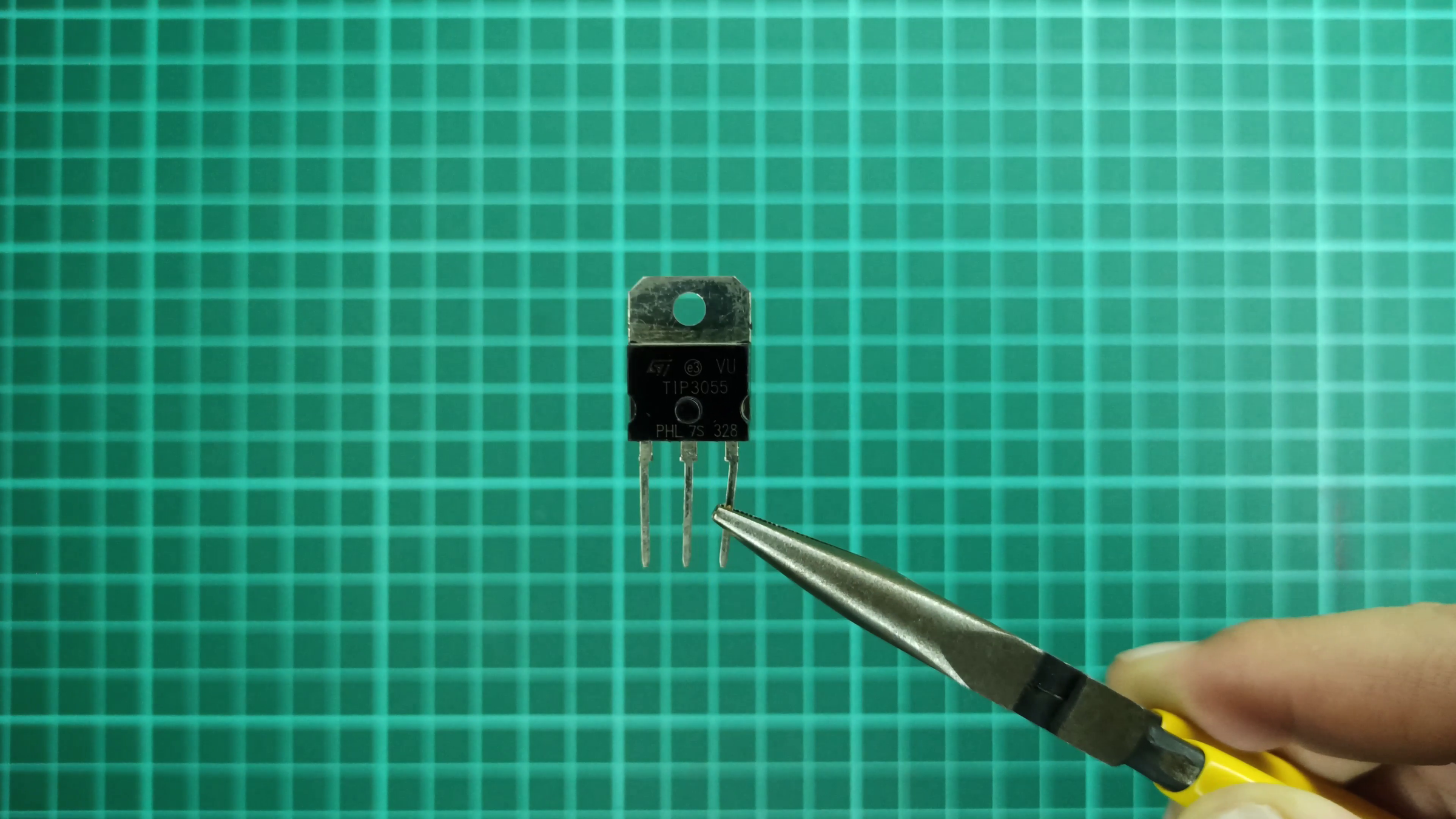 How to Make 0-30v 0-10A Variable Power Supply Adjustable Voltage and ...