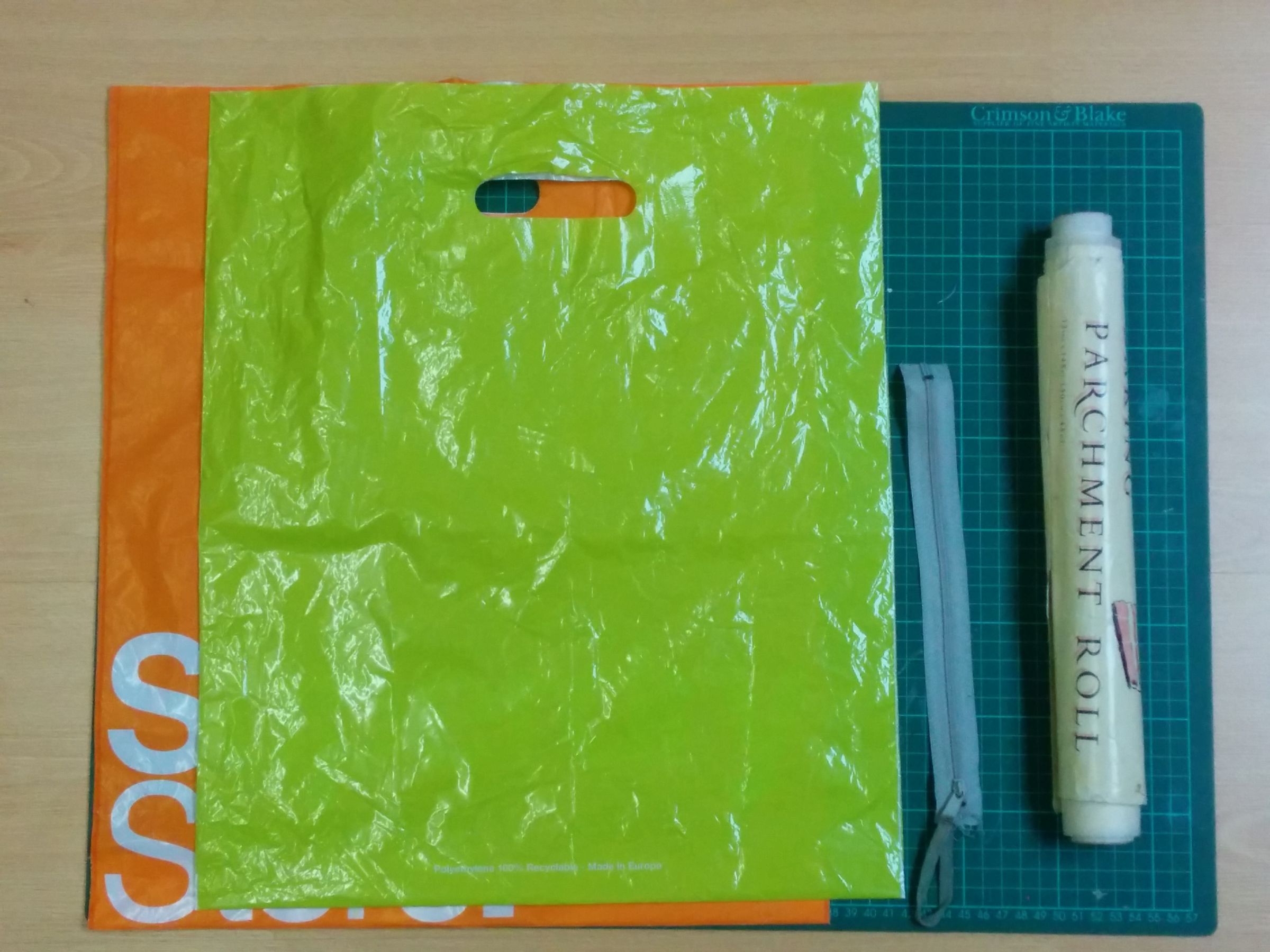 100% Recycled Pencil Case/bits and Bobs Bag : 7 Steps (with Pictures ...