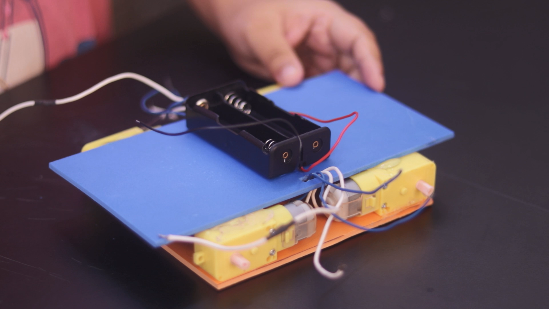 Wifi Controlled SUMO BOT : 8 Steps - Instructables