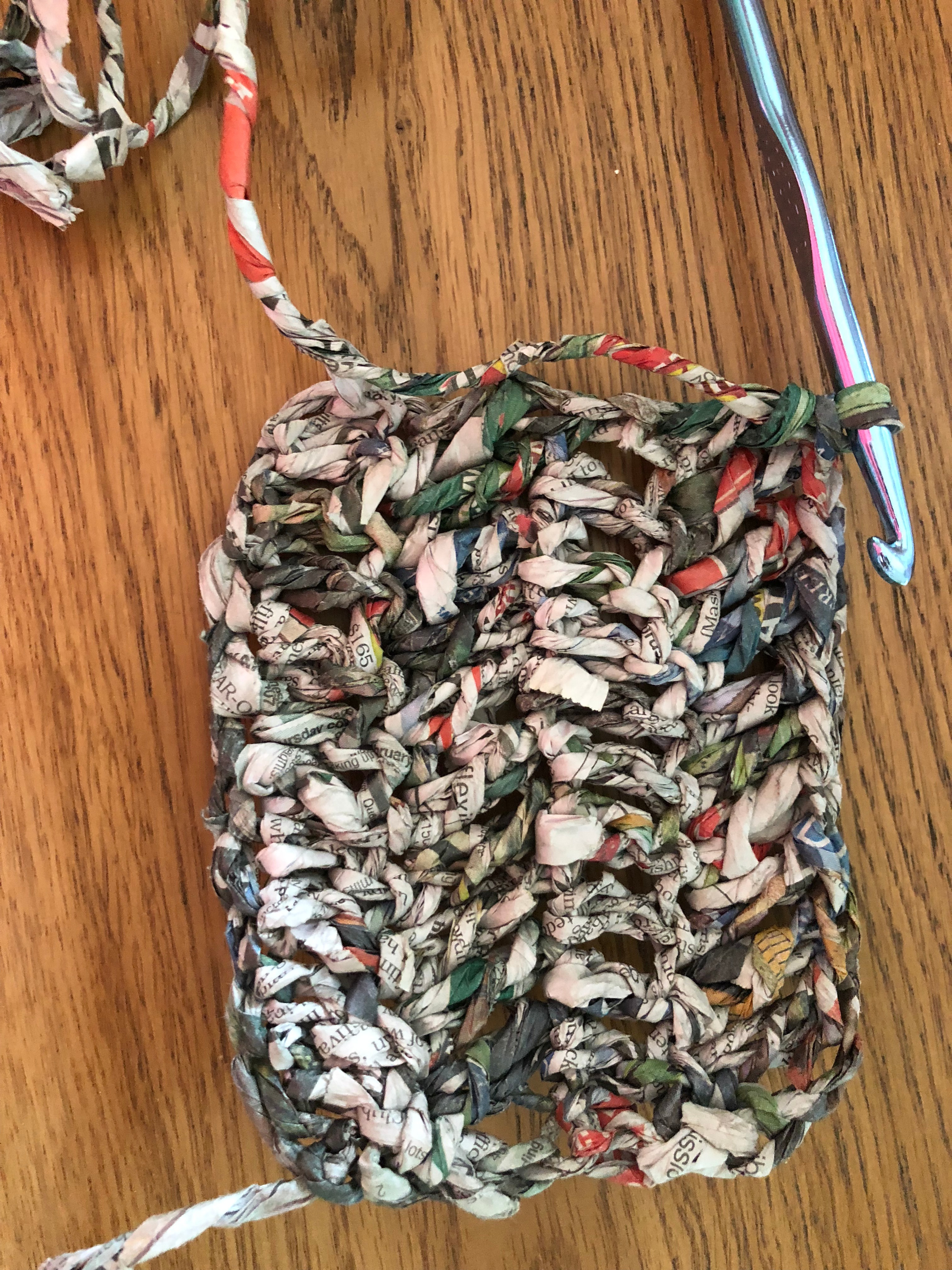 Hand Spun Newspaper Yarn : 9 Steps (with Pictures) - Instructables