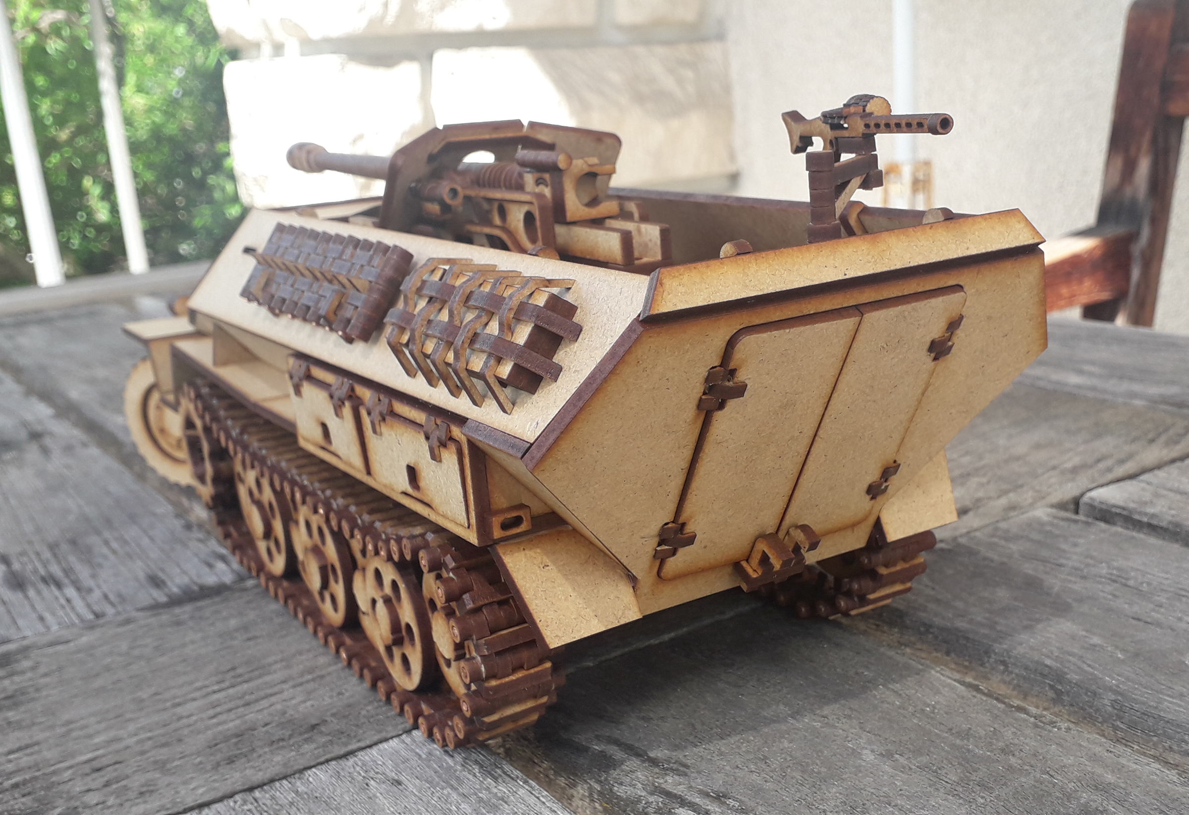 Lasercut RC Halftrack : 60 Steps (with Pictures) - Instructables