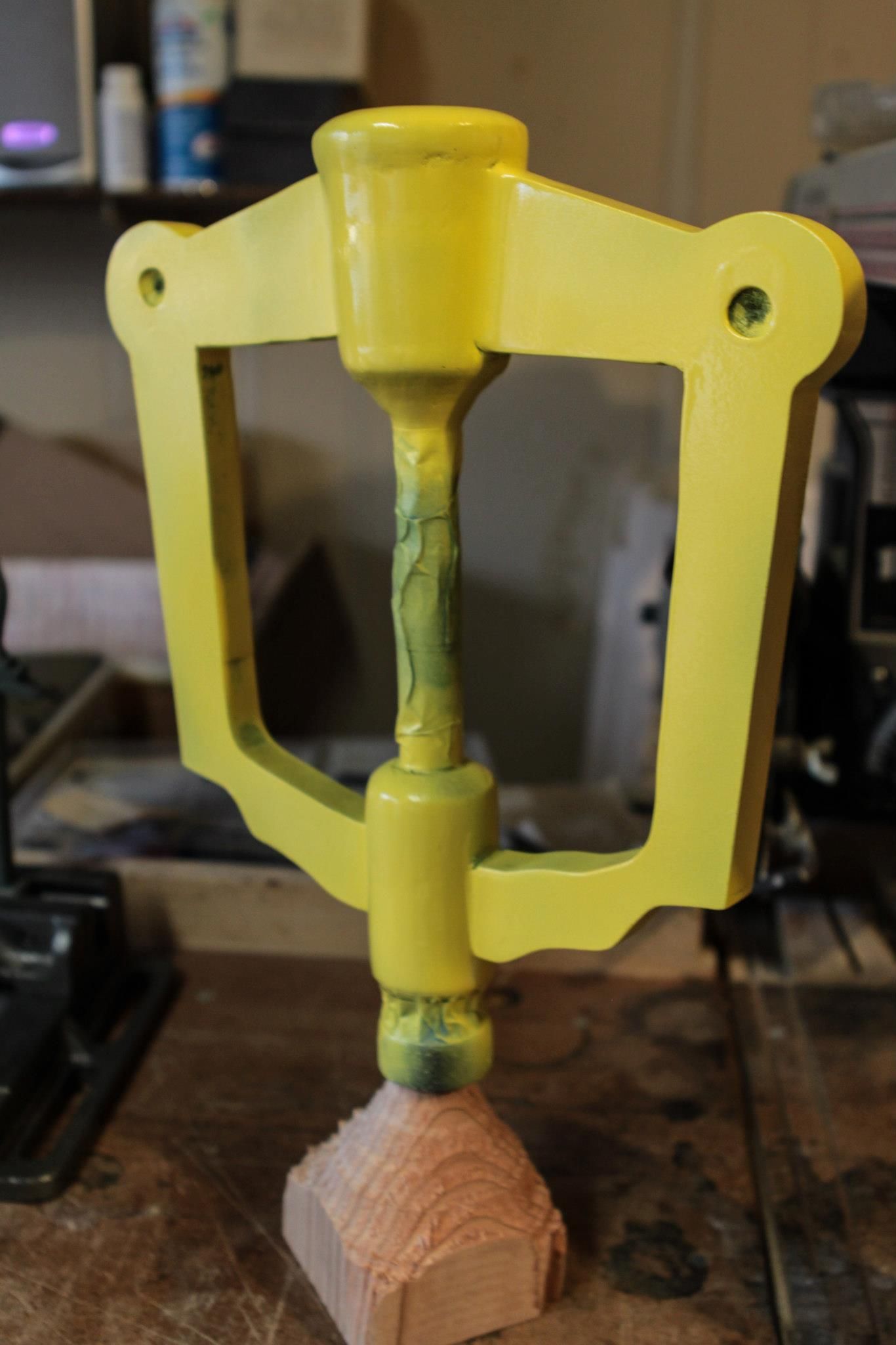 Kingdom Keyblade Prop : 8 Steps (with Pictures) - Instructables