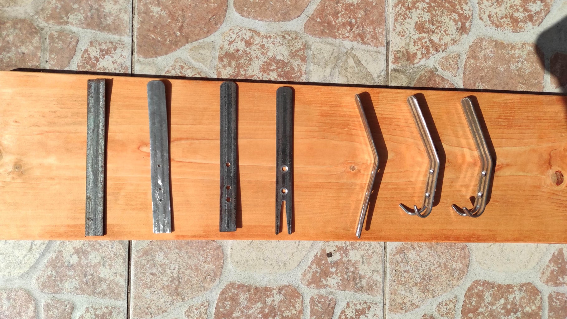 Diy Coat Hanger Under 5USD 5 Steps Instructables diy-coat-hanger-under-5usd-5-steps-instructables