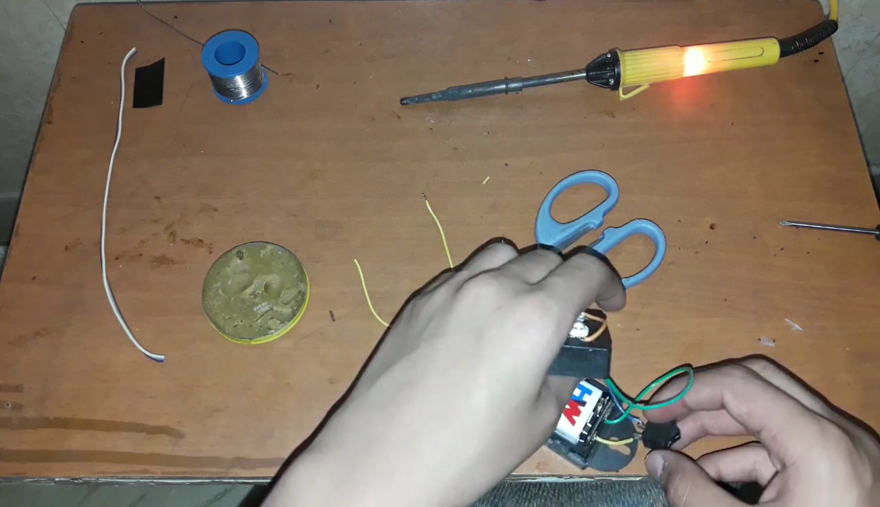 DIY EMERGENCY LIGHT : 5 Steps (with Pictures) - Instructables