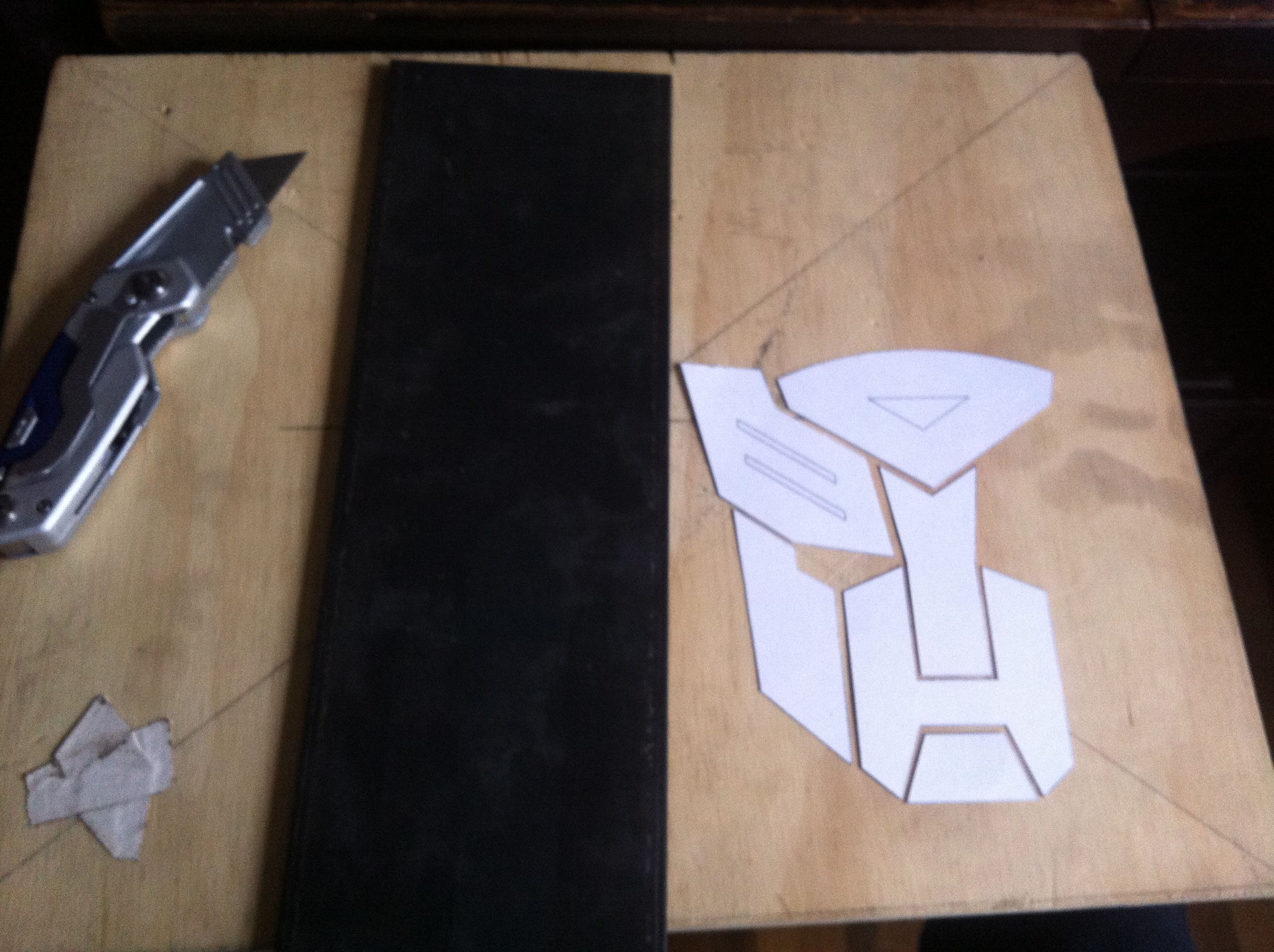 Heavy Duty Autobot Logo : 9 Steps - Instructables